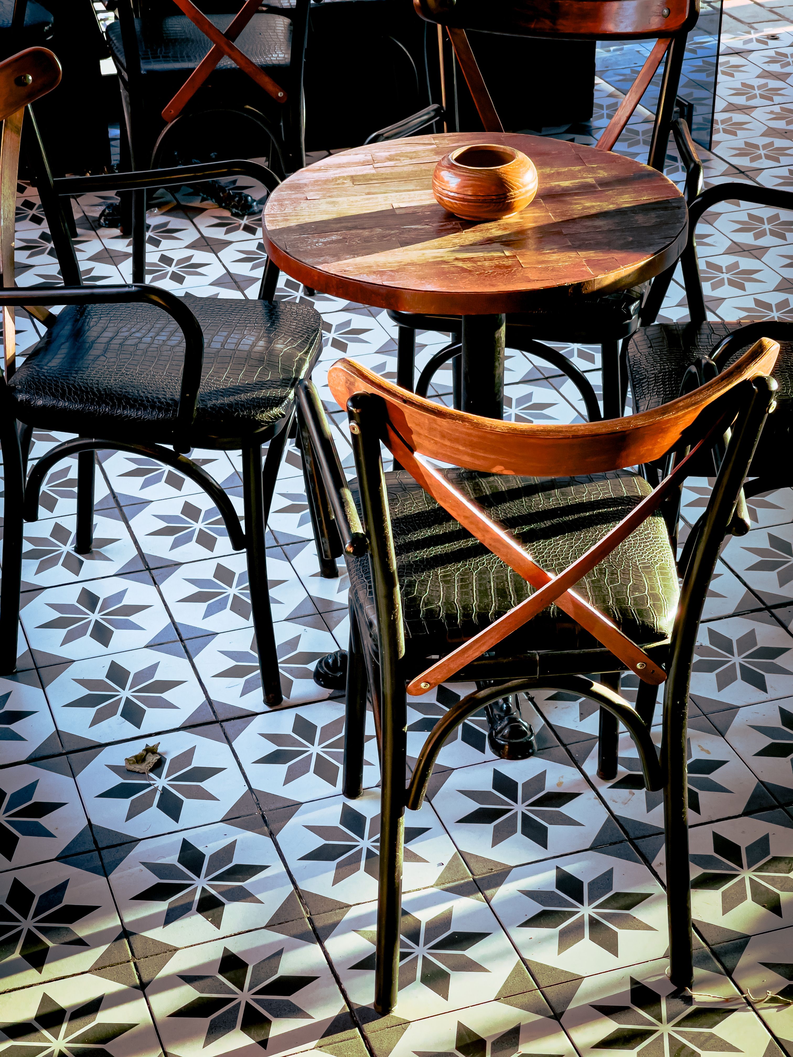 Tilework of Cafe · Free Stock Photo