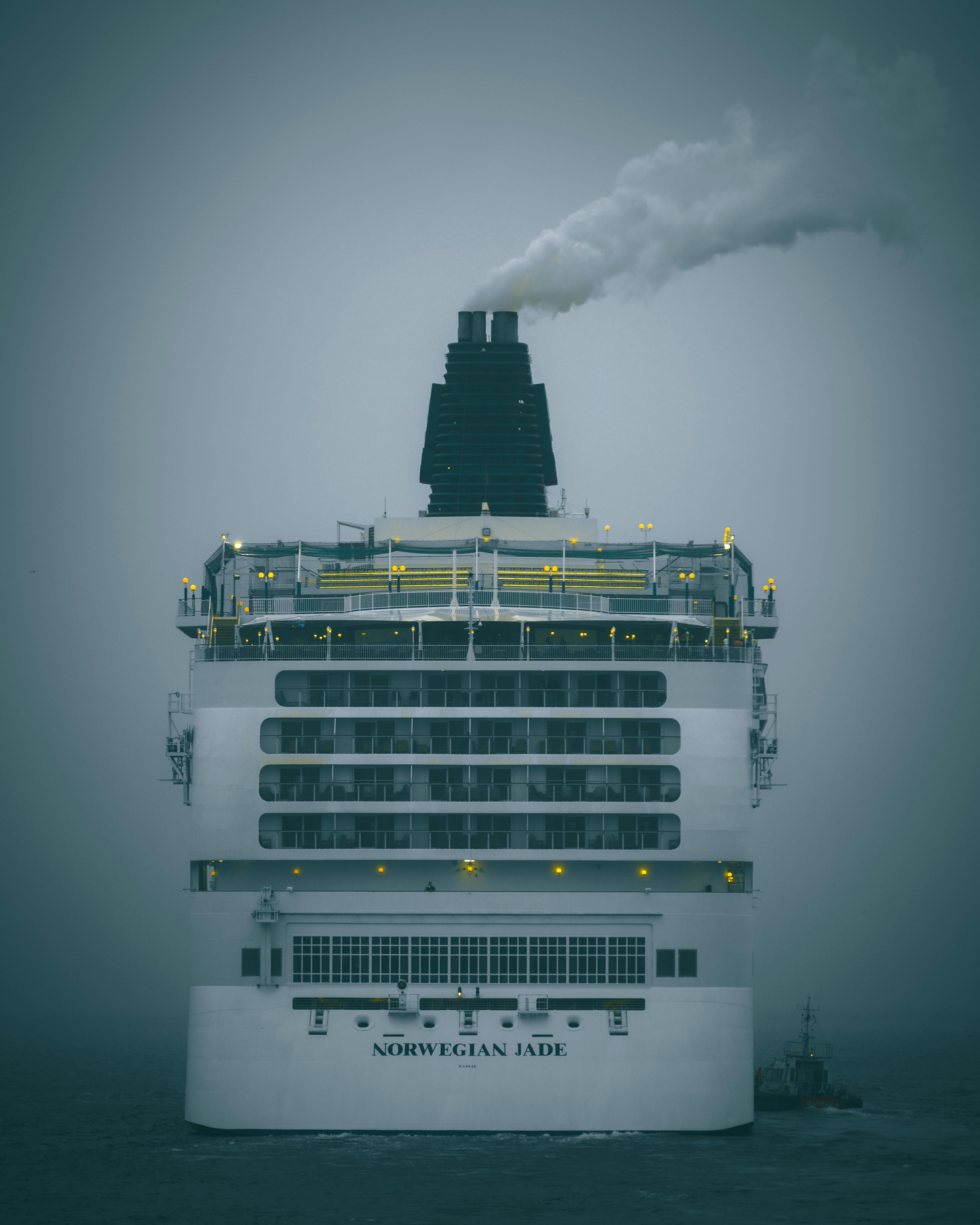 Ship Engines Photos, Download The BEST Free Ship Engines Stock Photos ...