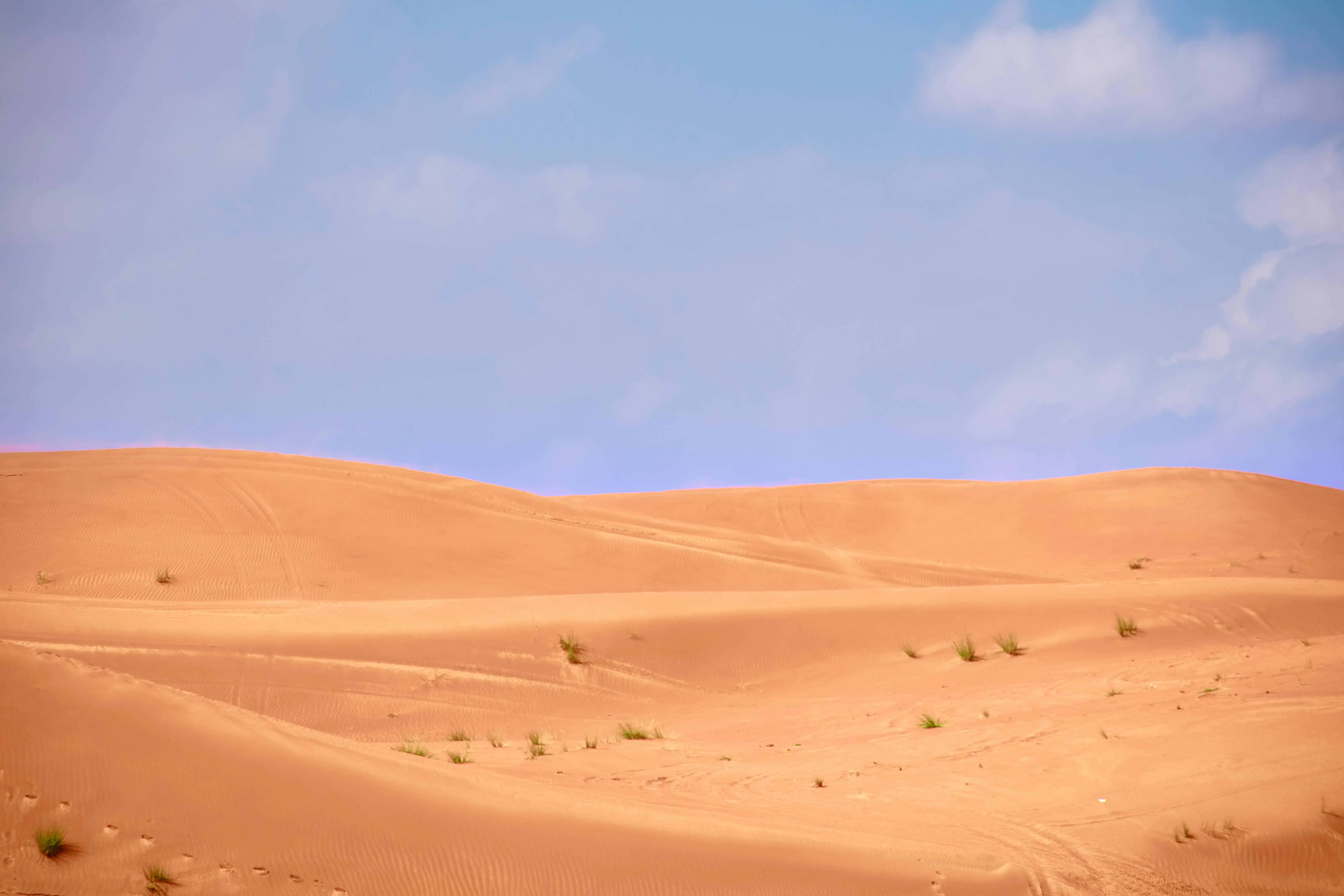 Barren Desert Landscape · Free Stock Photo