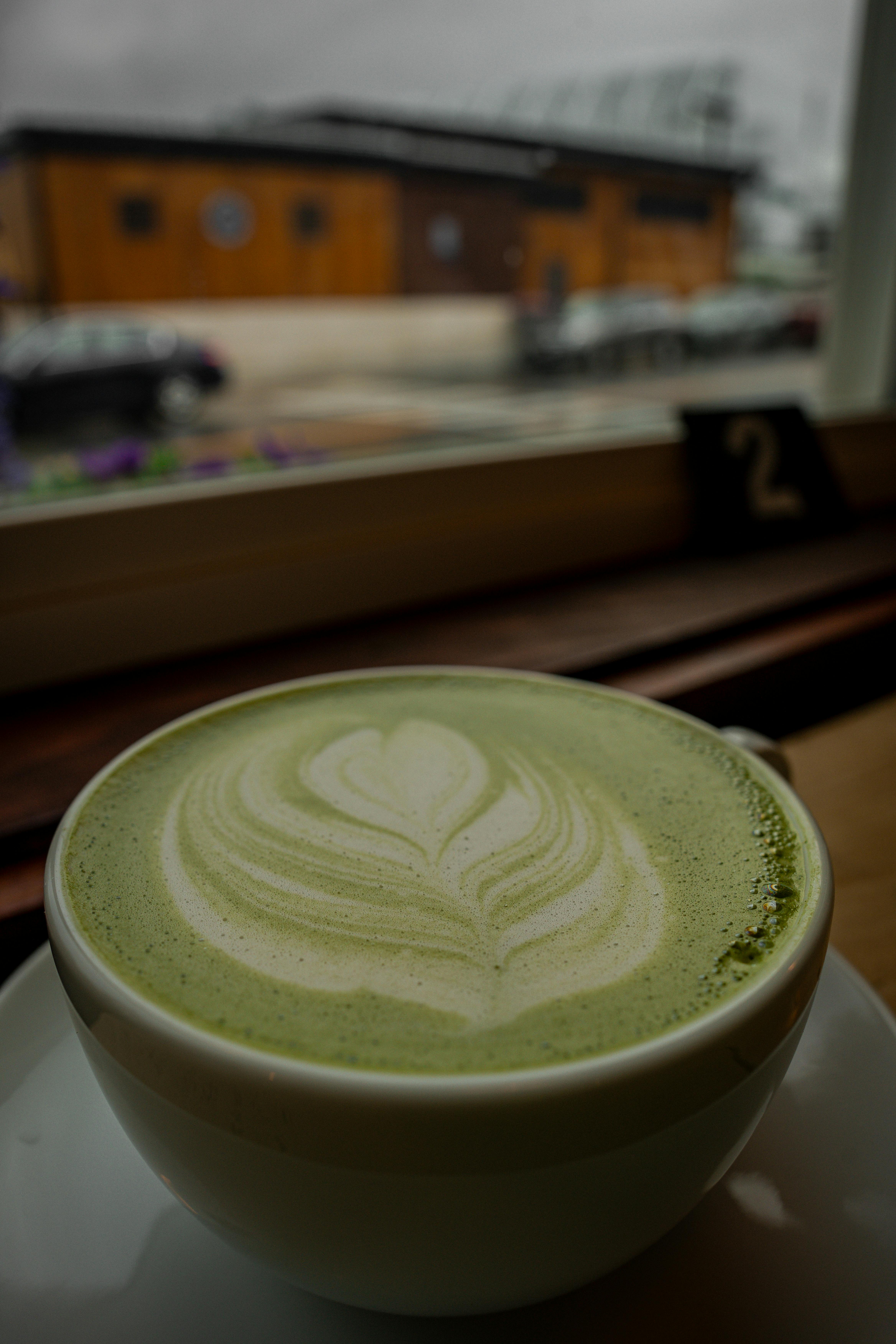 Beautiful Cup Of Steaming Matcha Latte Photos, Download The BEST Free ...