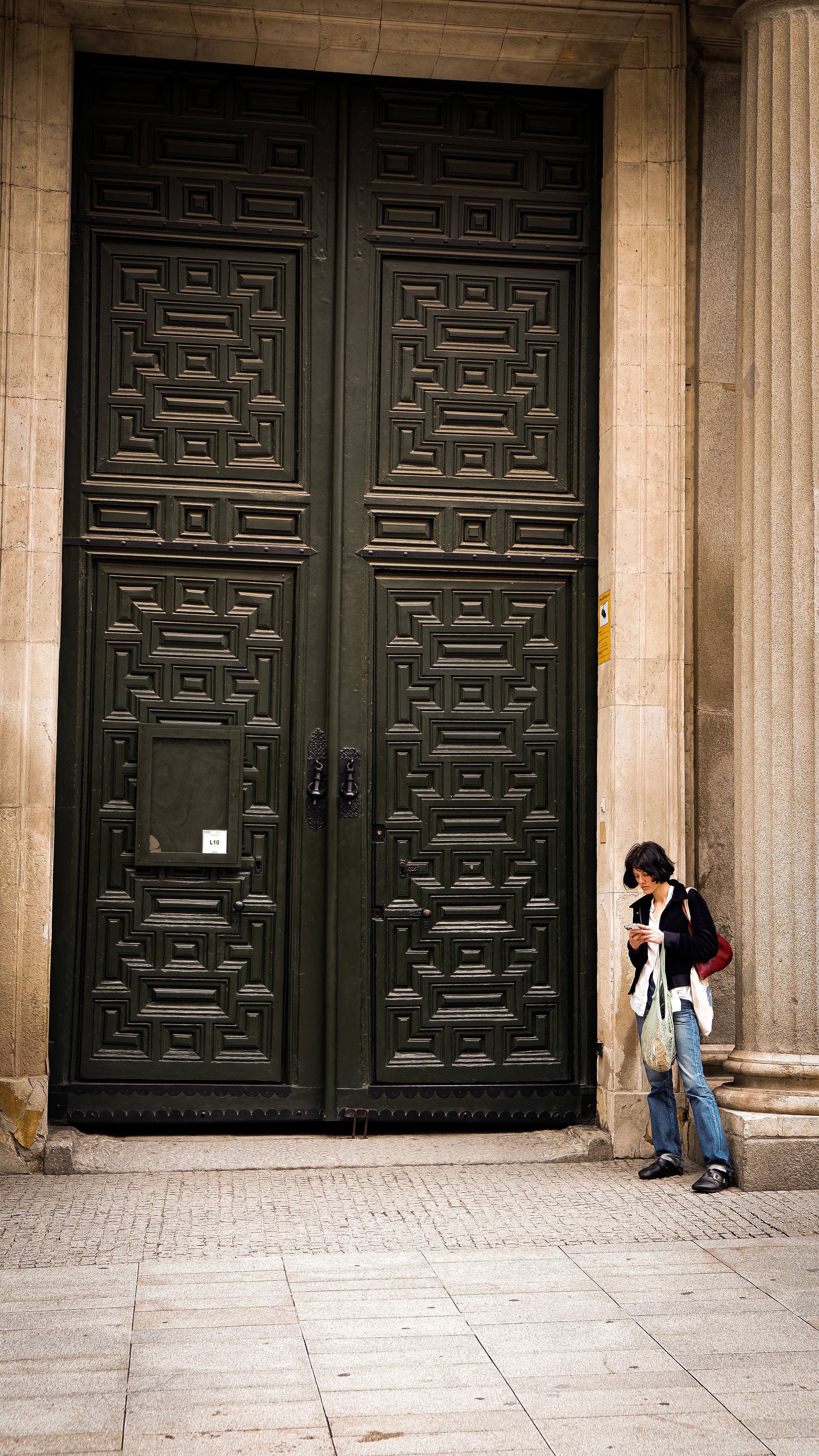 Giant Doors Photos, Download The BEST Free Giant Doors Stock Photos ...