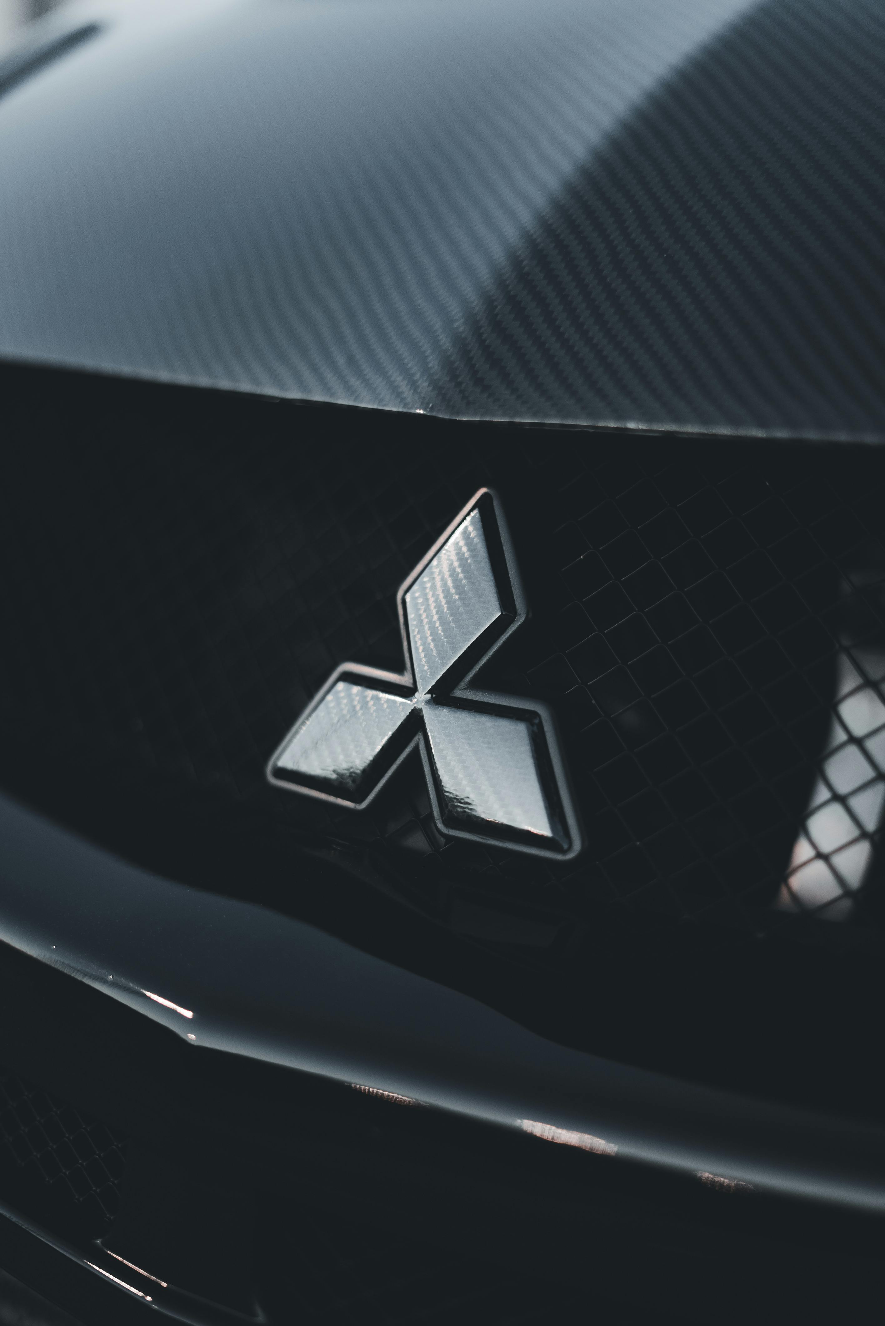 Mitsubishi Lancer Logo Wallpaper 4K Mitsubishi Lancer Evolution