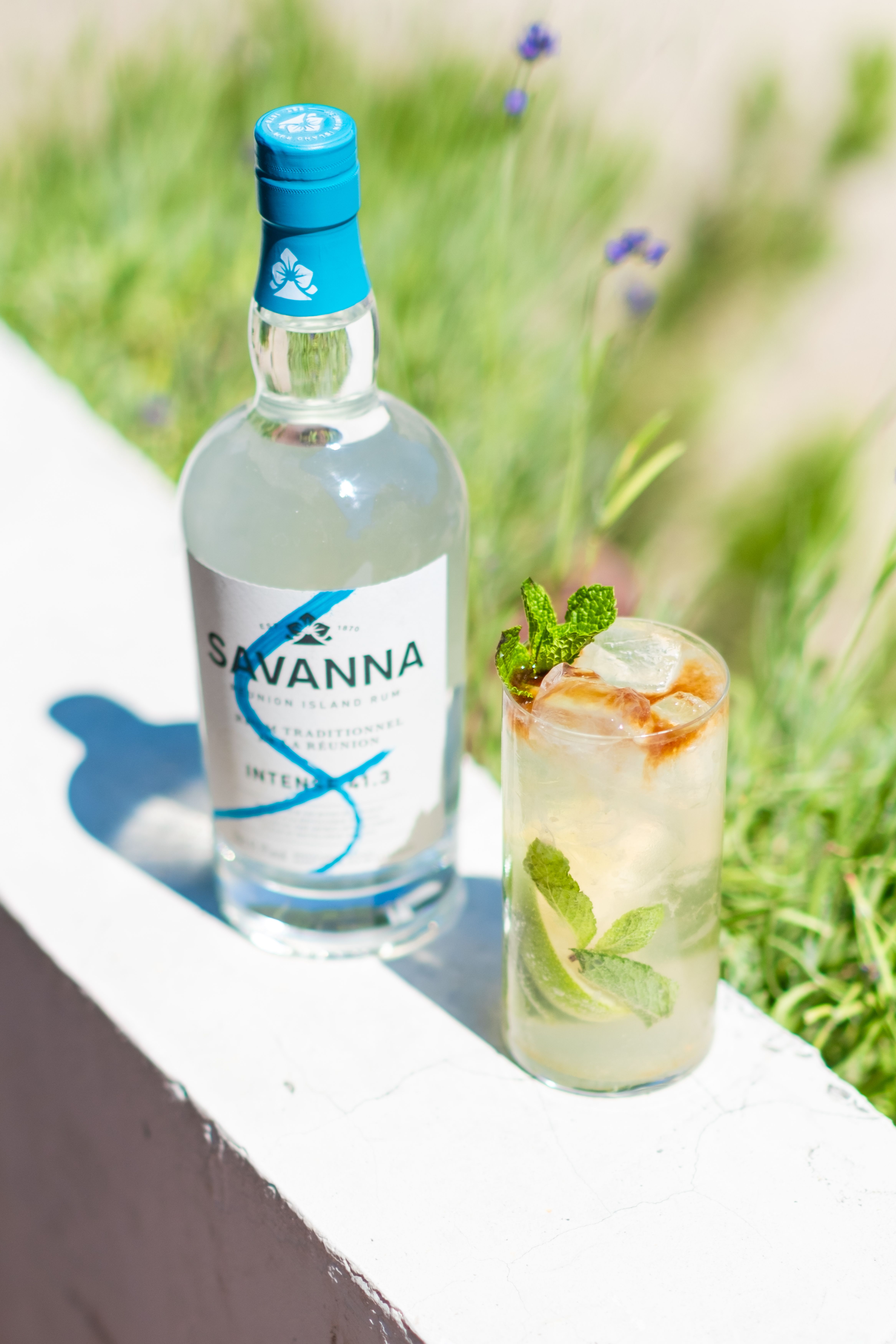 Savanna Alcohol Photos Photos, Download The BEST Free Savanna Alcohol ...