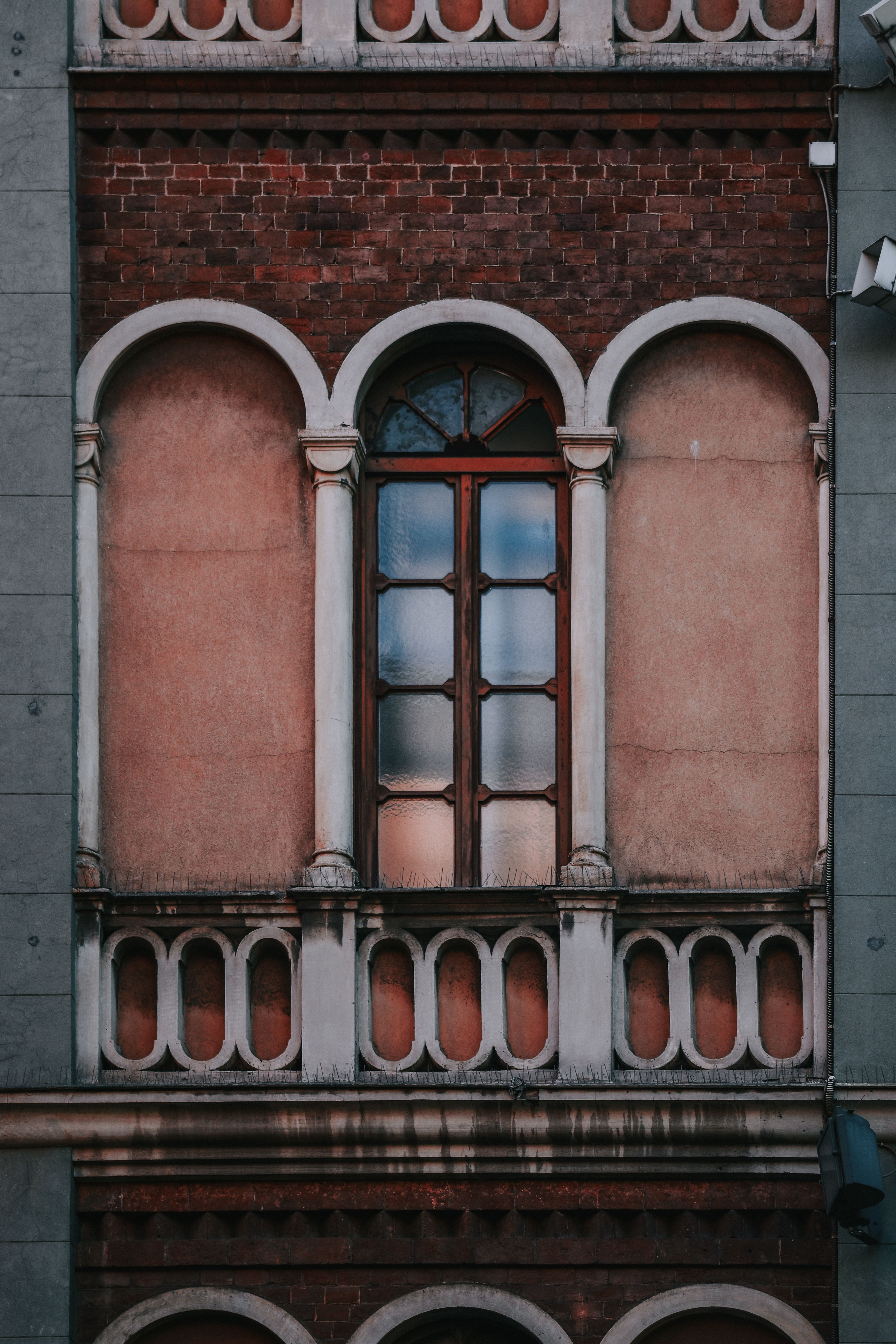 Facade of a Bakery in a Traditional Townhouse · Free Stock Photo