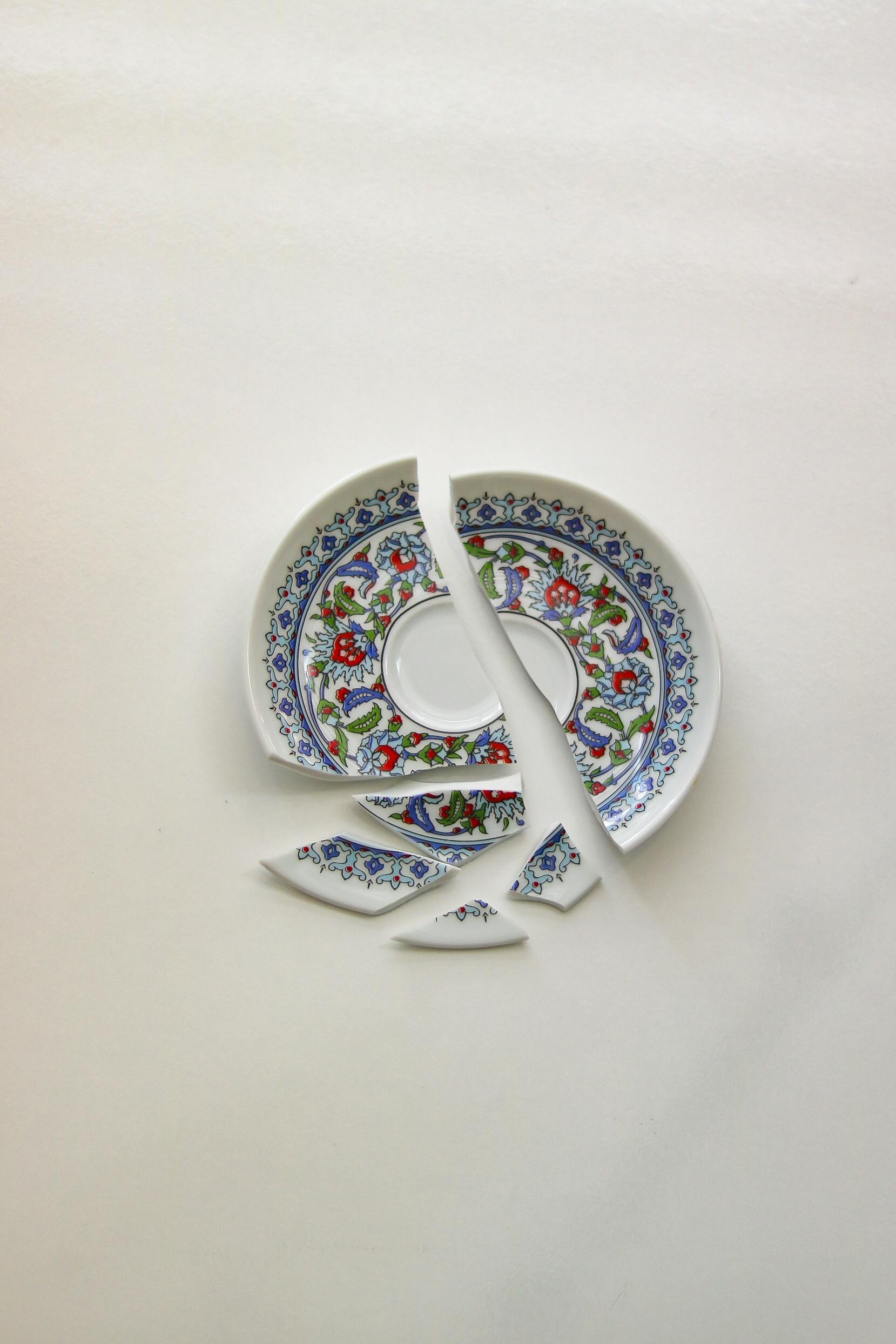 Shattered Plate Photos, Download The BEST Free Shattered Plate Stock ...