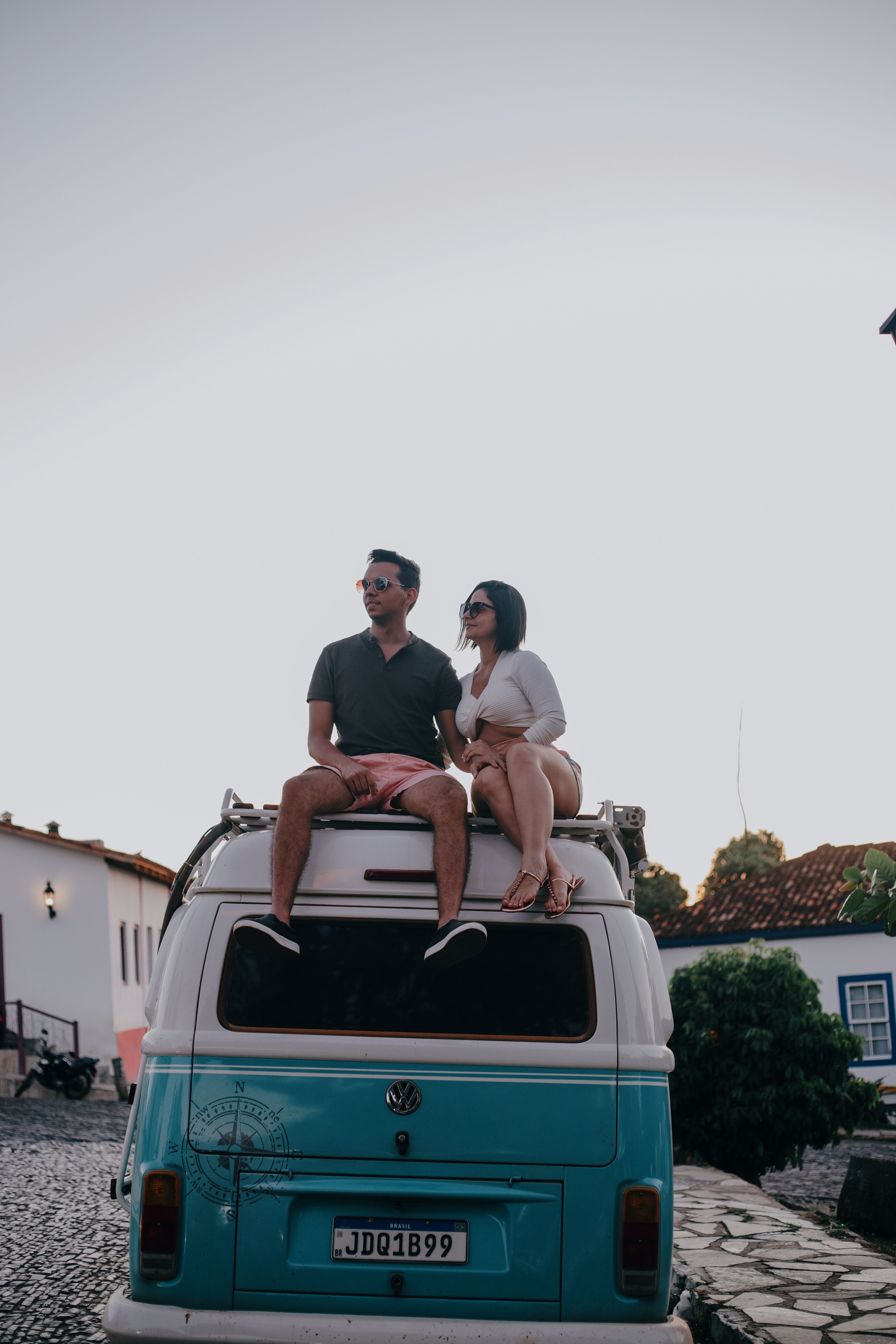 Mini Van Photos, Download The BEST Free Mini Van Stock Photos & HD Images