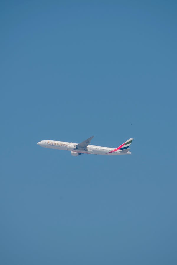 Emirates Airplane Photos, Download The BEST Free Emirates Airplane ...
