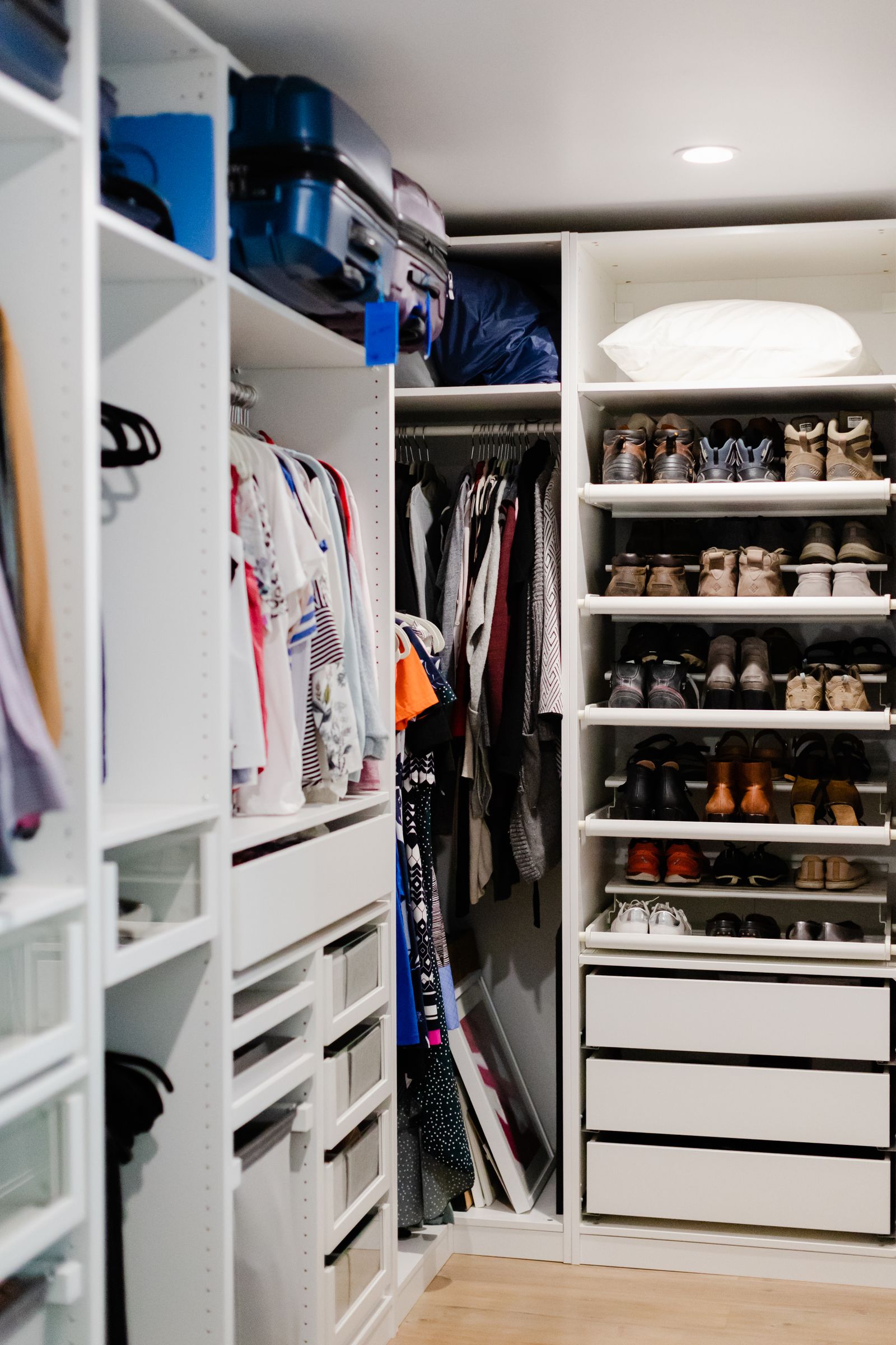 Wardrobe Cuboard Photos, Download The BEST Free Wardrobe Cuboard Stock ...