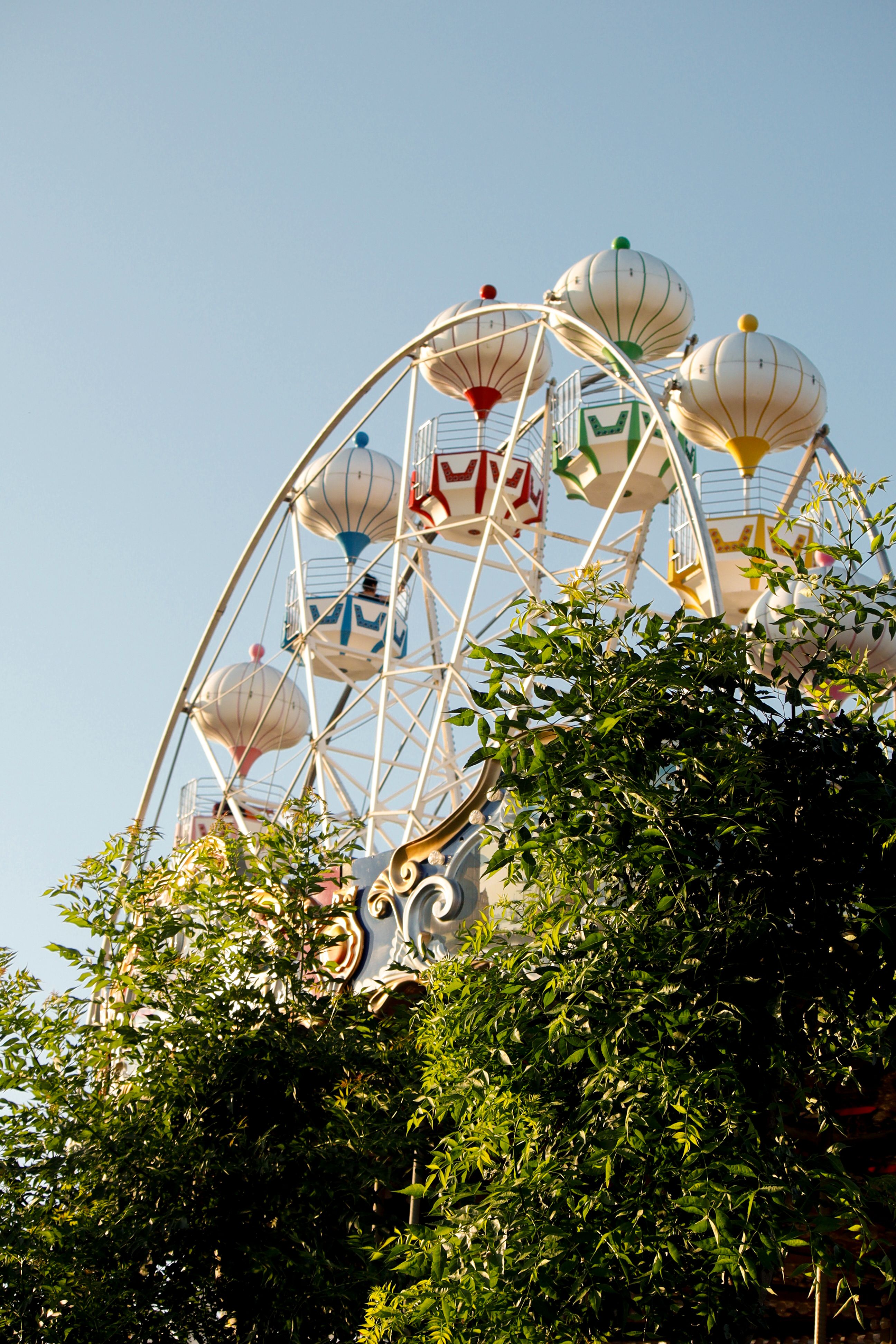Ferris Wheel in Summer · Free Stock Photo
