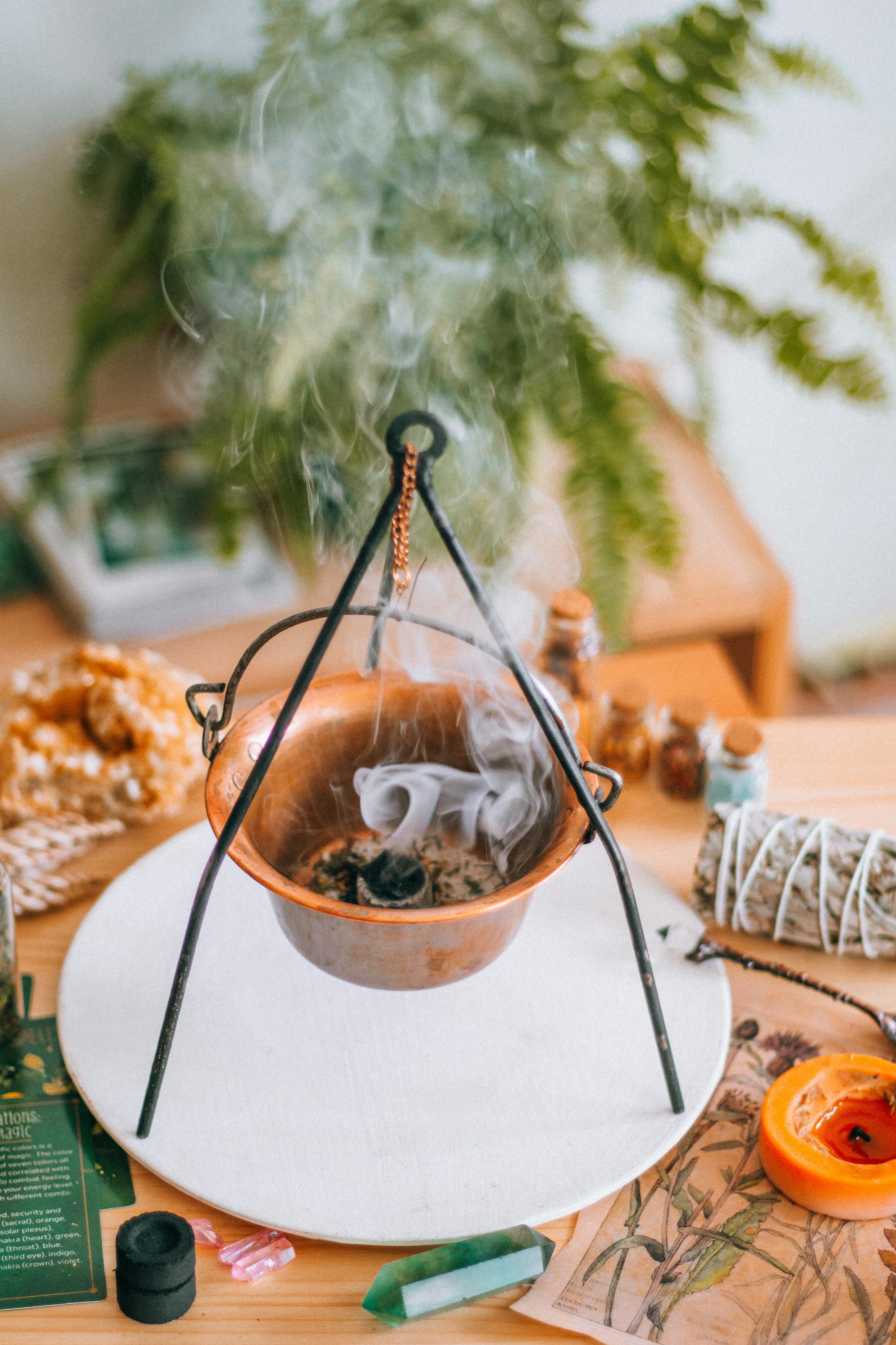 Lamp With Smoke · Free Stock Photo