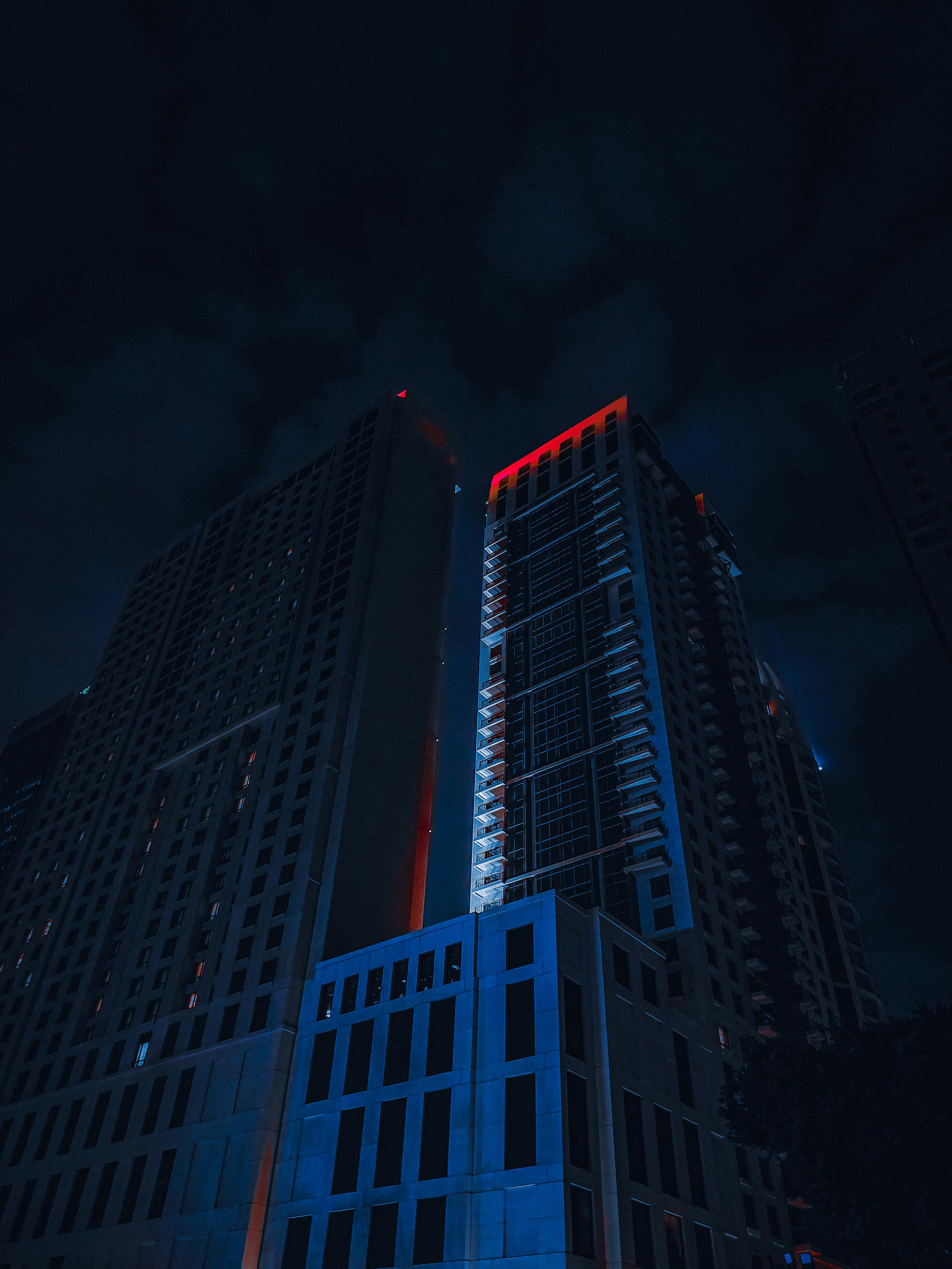 Kuwait Downtown at Night · Free Stock Photo