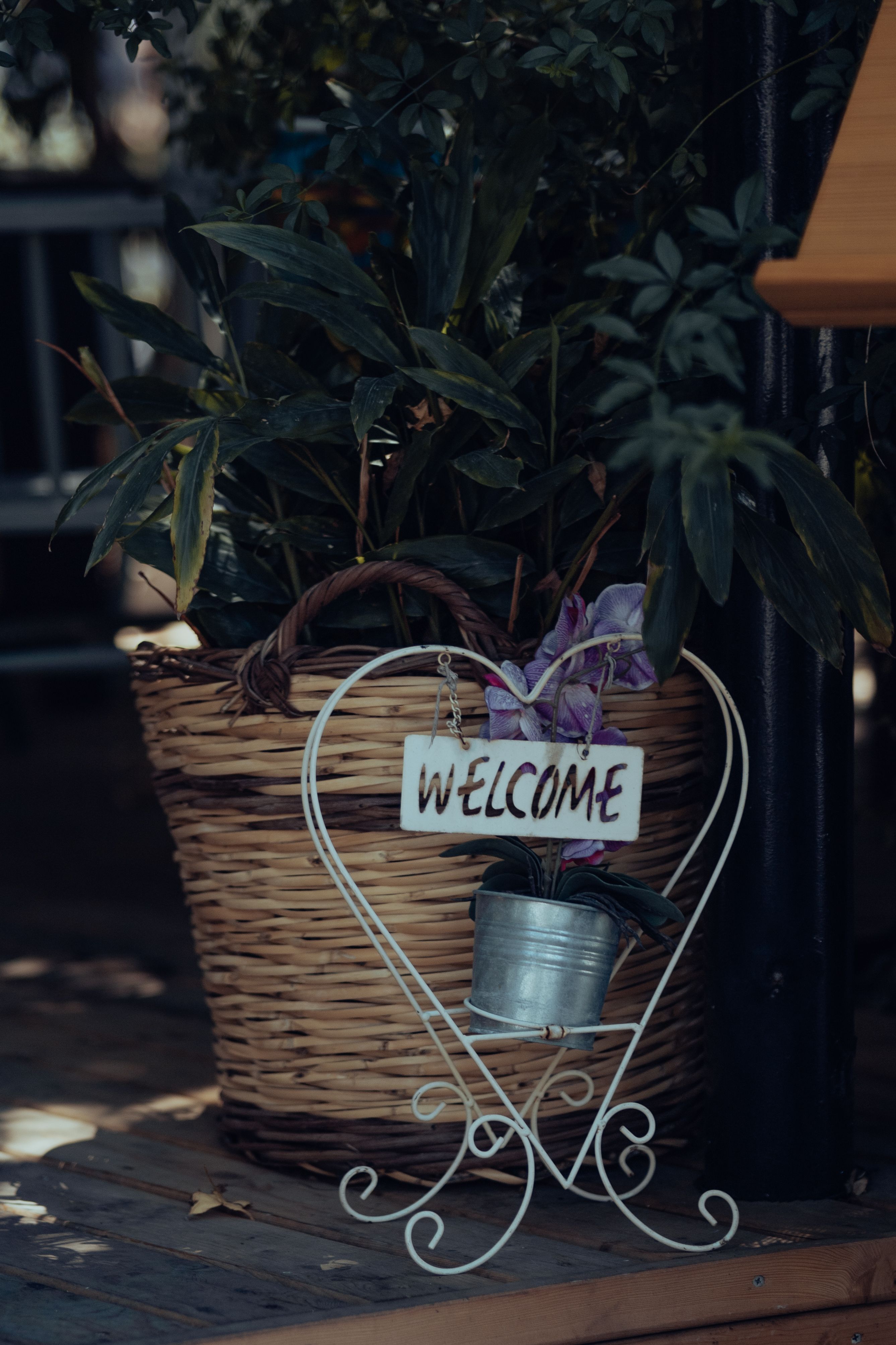 Welcome Text on Decoration in Heart Shape · Free Stock Photo