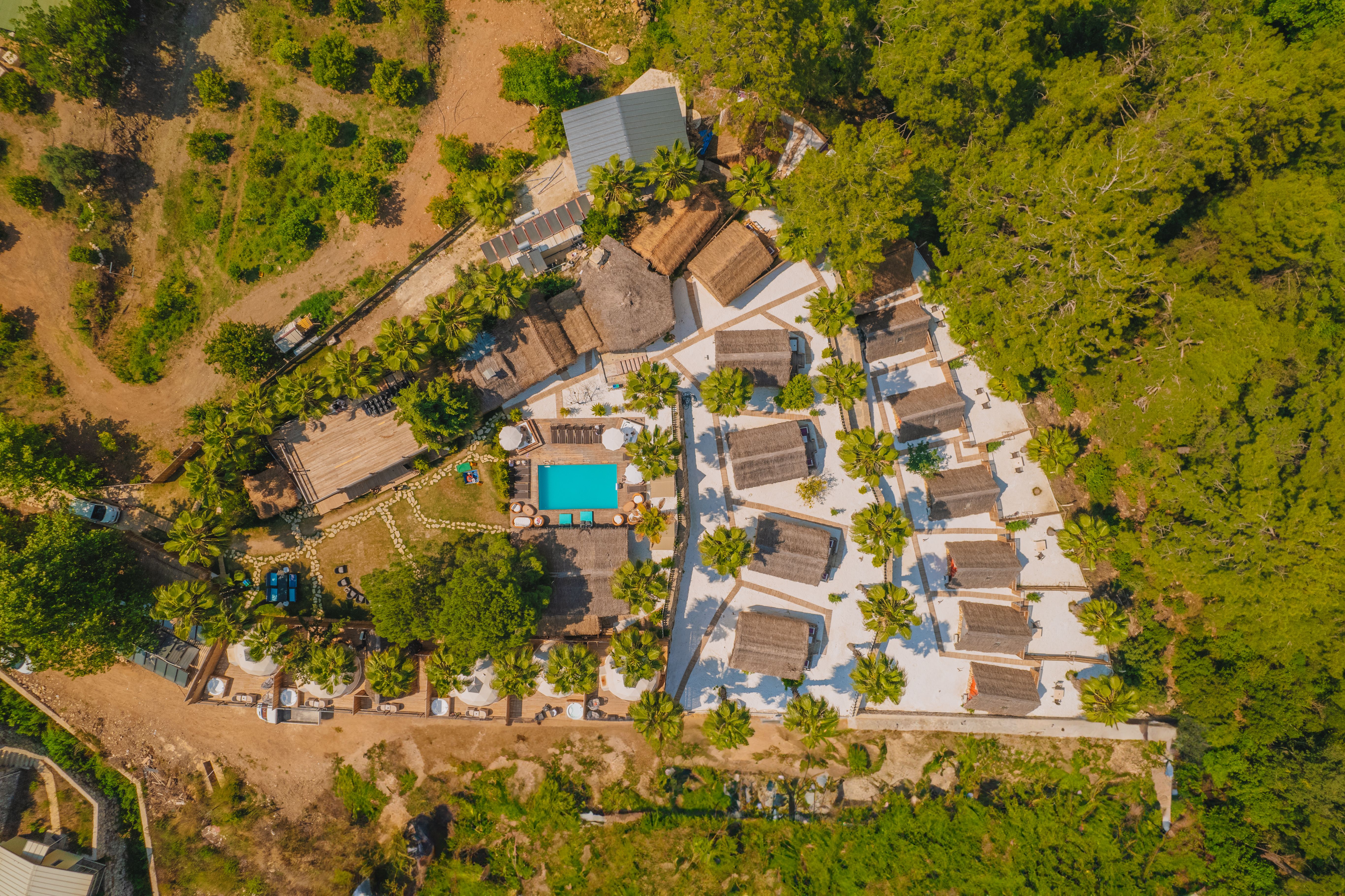 Bird's Eye View of Resort · Free Stock Photo