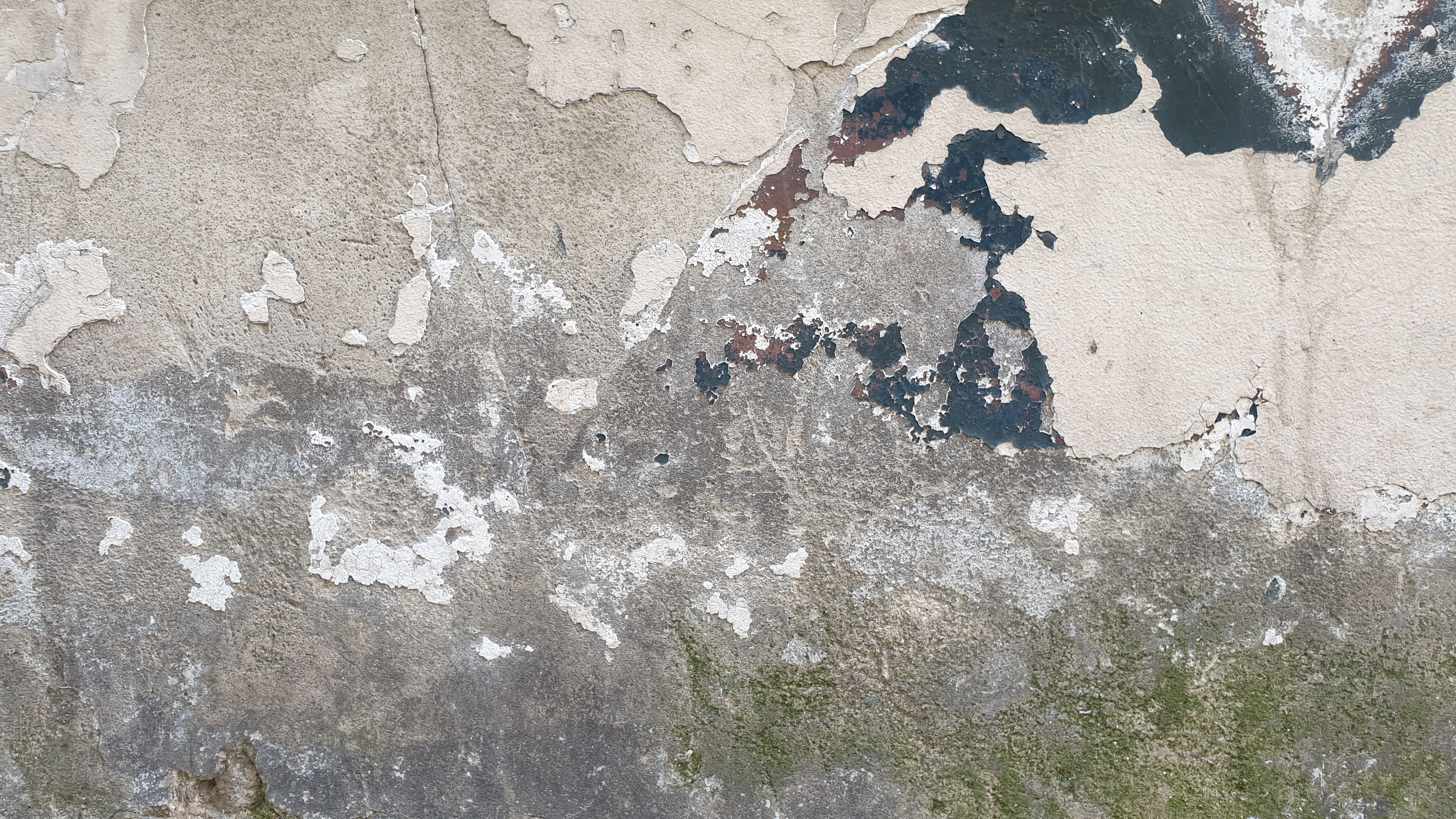 Cracks on Wall · Free Stock Photo
