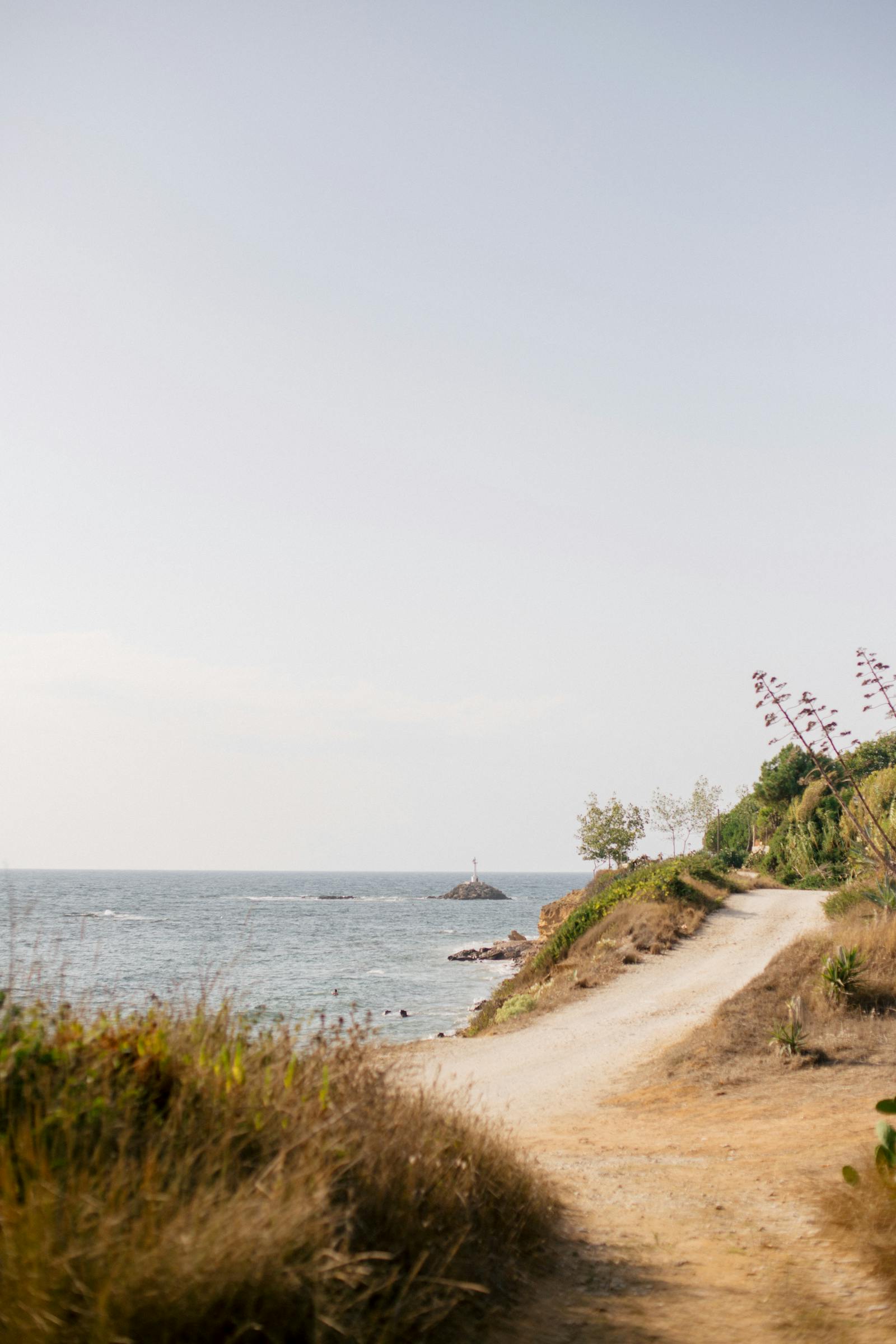 Footpath Photos, Download The BEST Free Footpath Stock Photos & HD Images