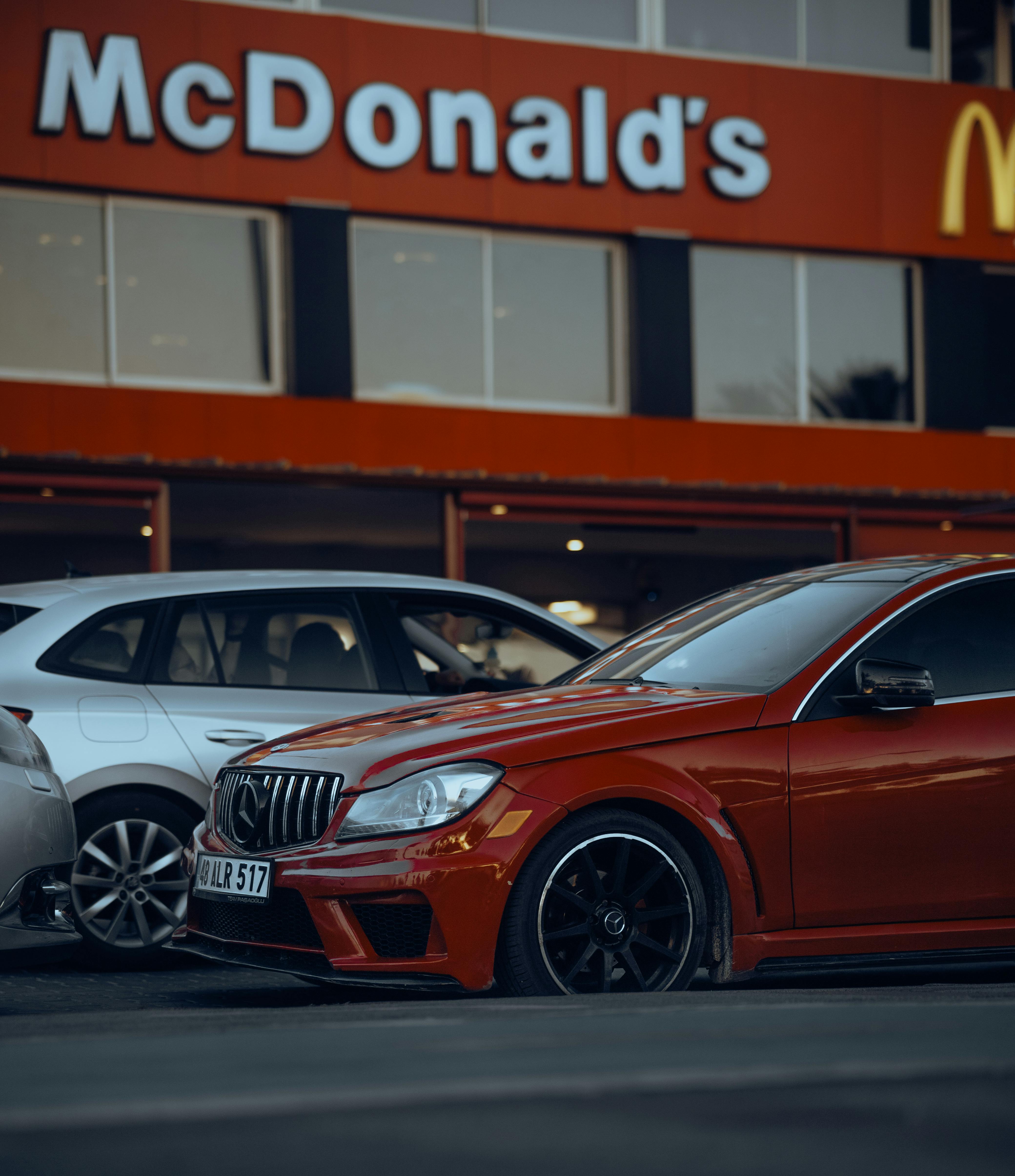 Mcdonalds Car Photos, Download The BEST Free Mcdonalds Car Stock Photos ...