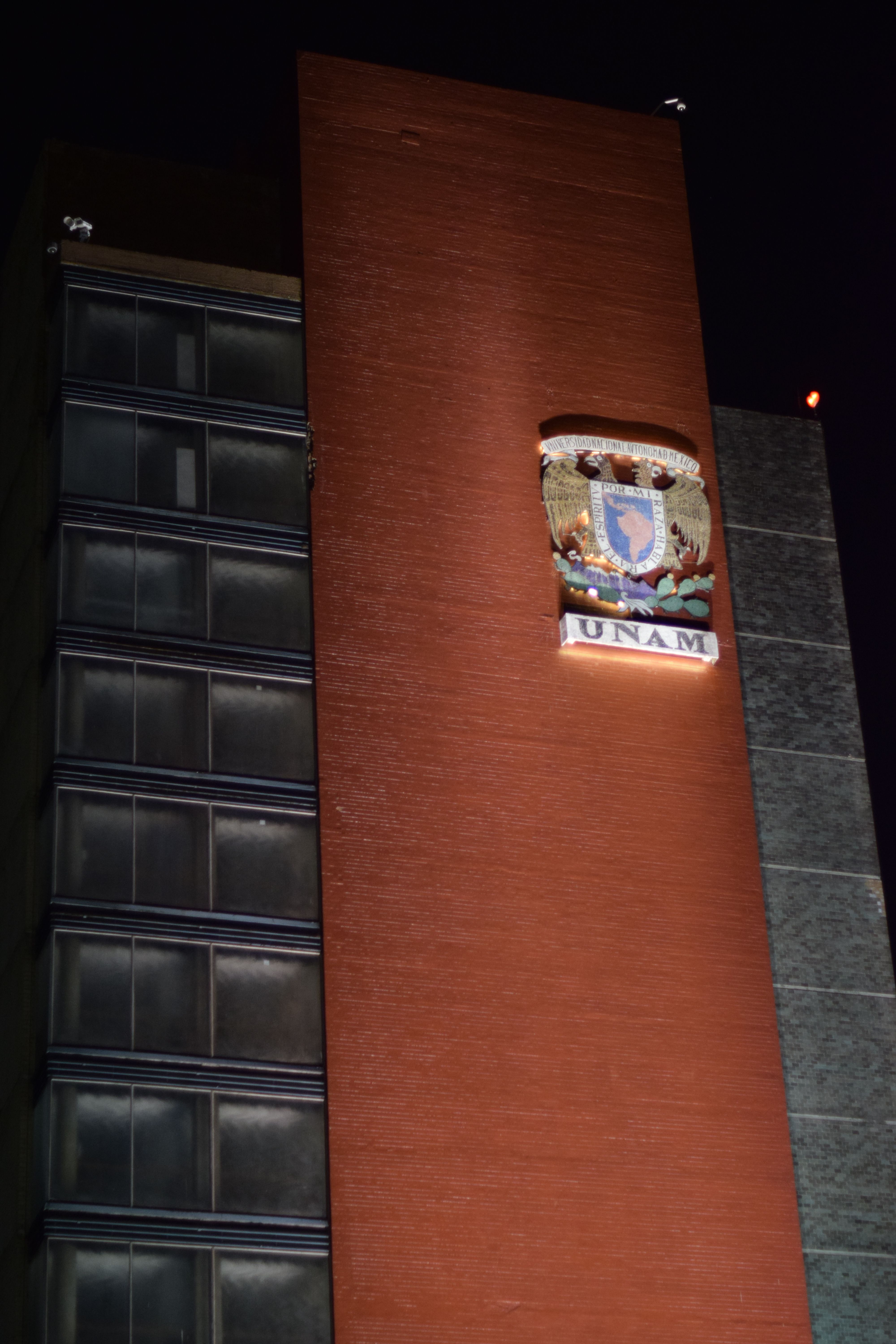 UNAM Building at Night in Mexico City · Free Stock Photo