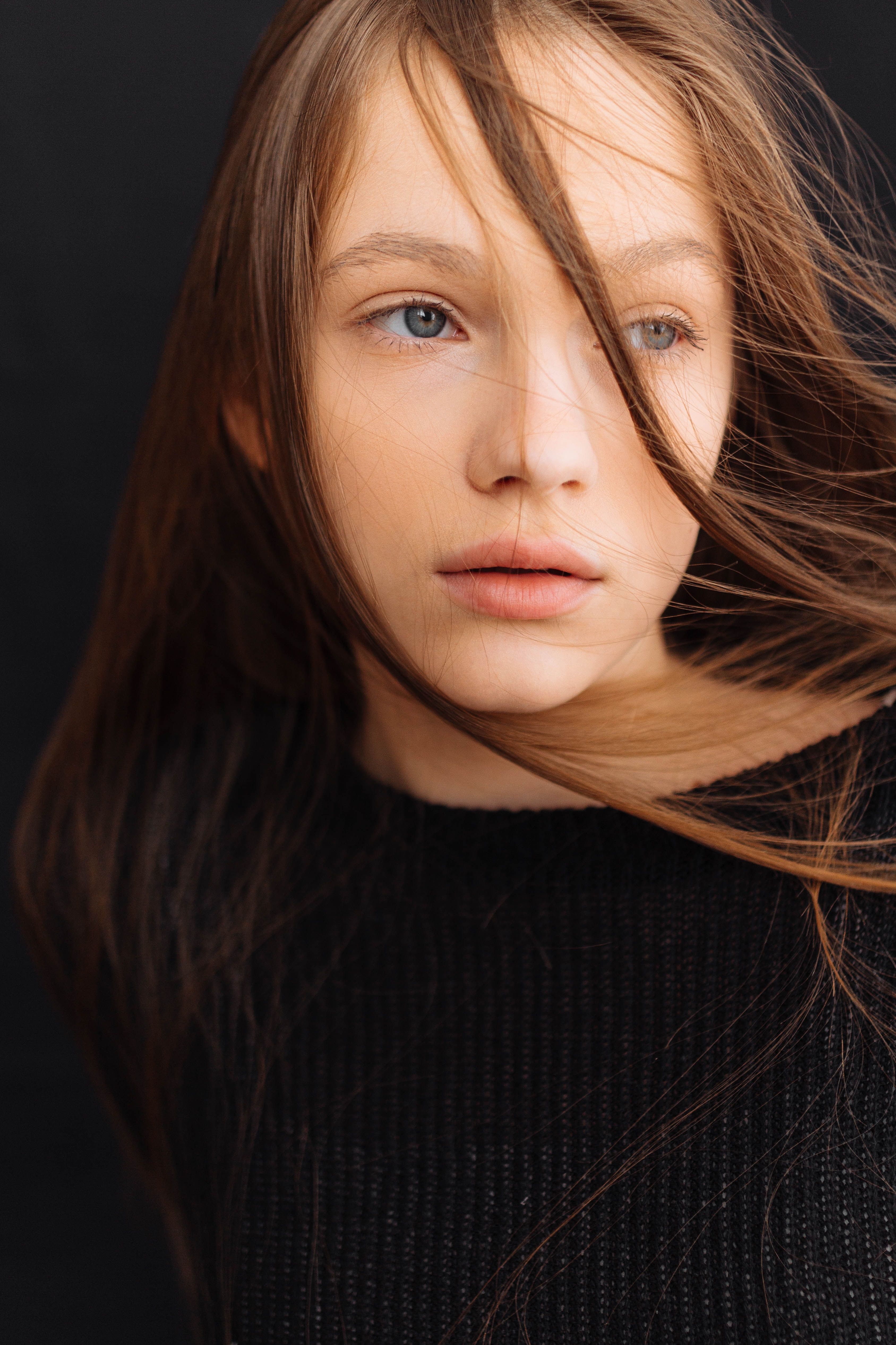 Studio Shot of Teenager · Free Stock Photo