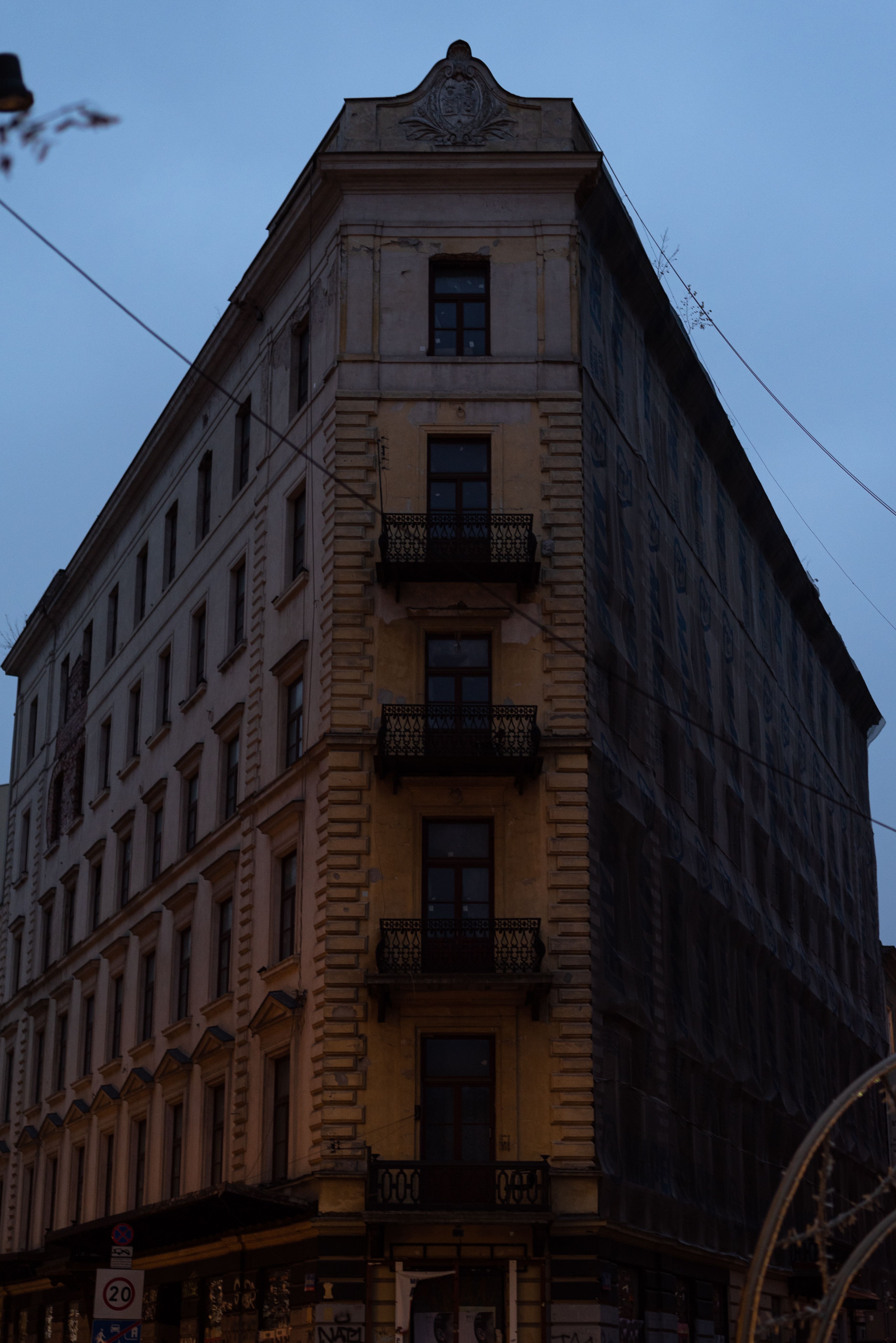 United Diaries Sign on Red Brick Corner Tenement · Free Stock Photo