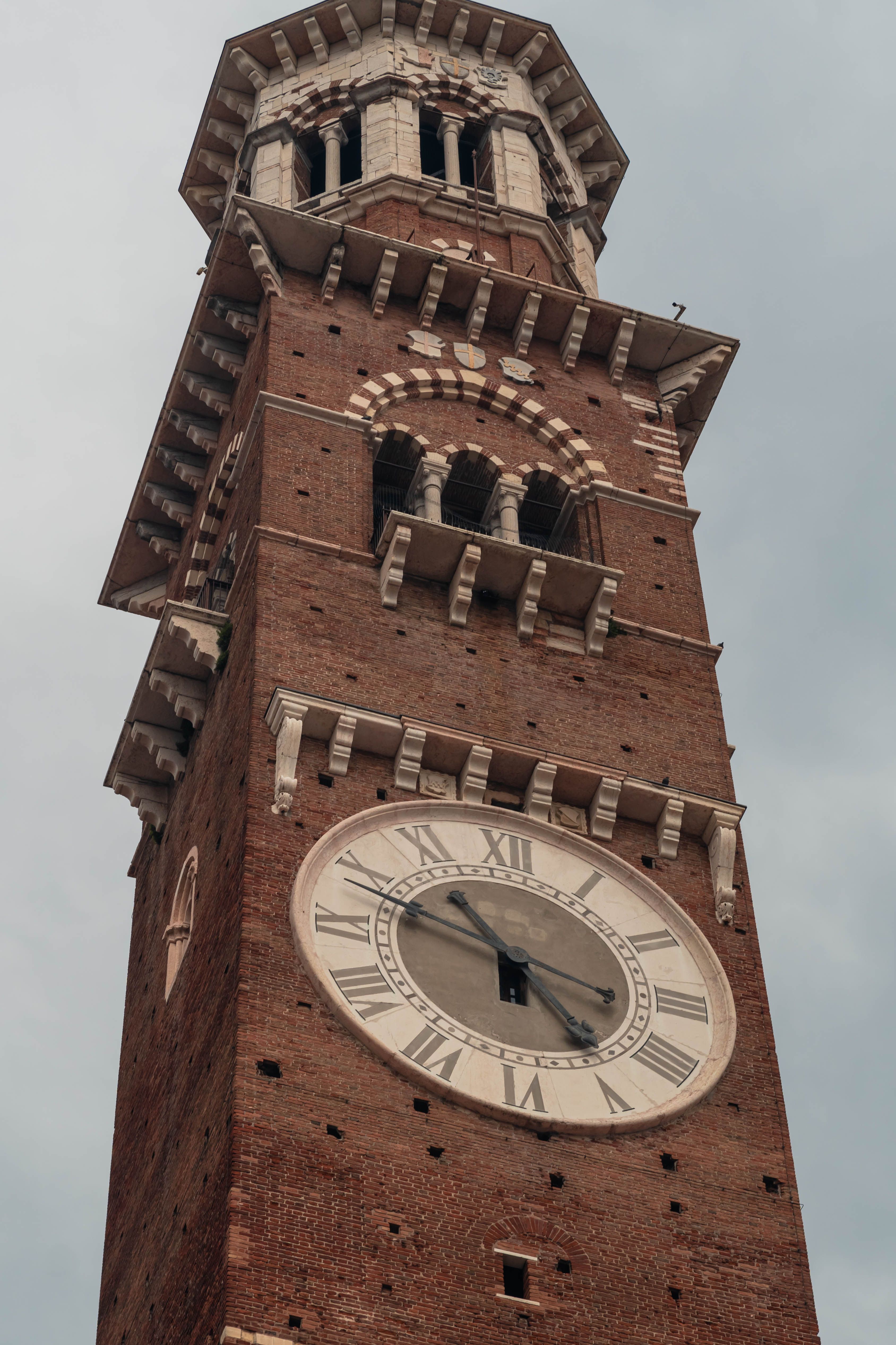 Low Angle Shot of Torre dei Lamberti in Verona, Italy · Free Stock Photo