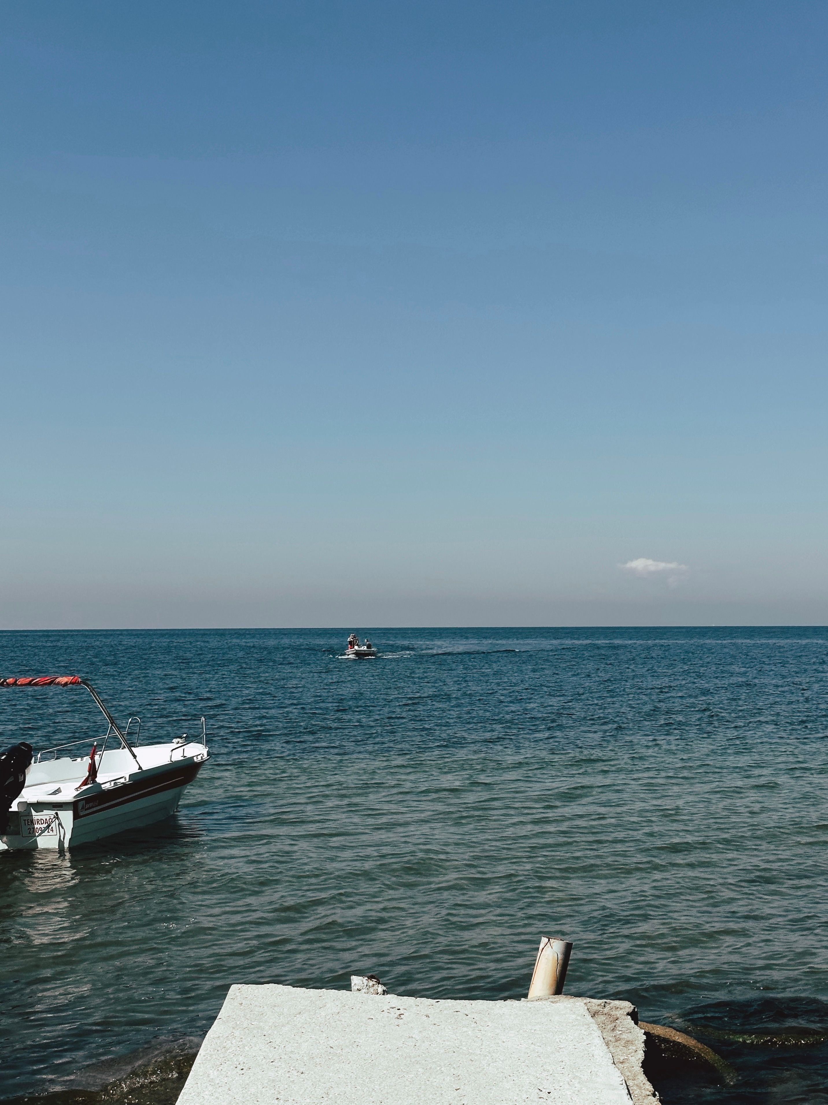 Boat Running on Water · Free Stock Photo