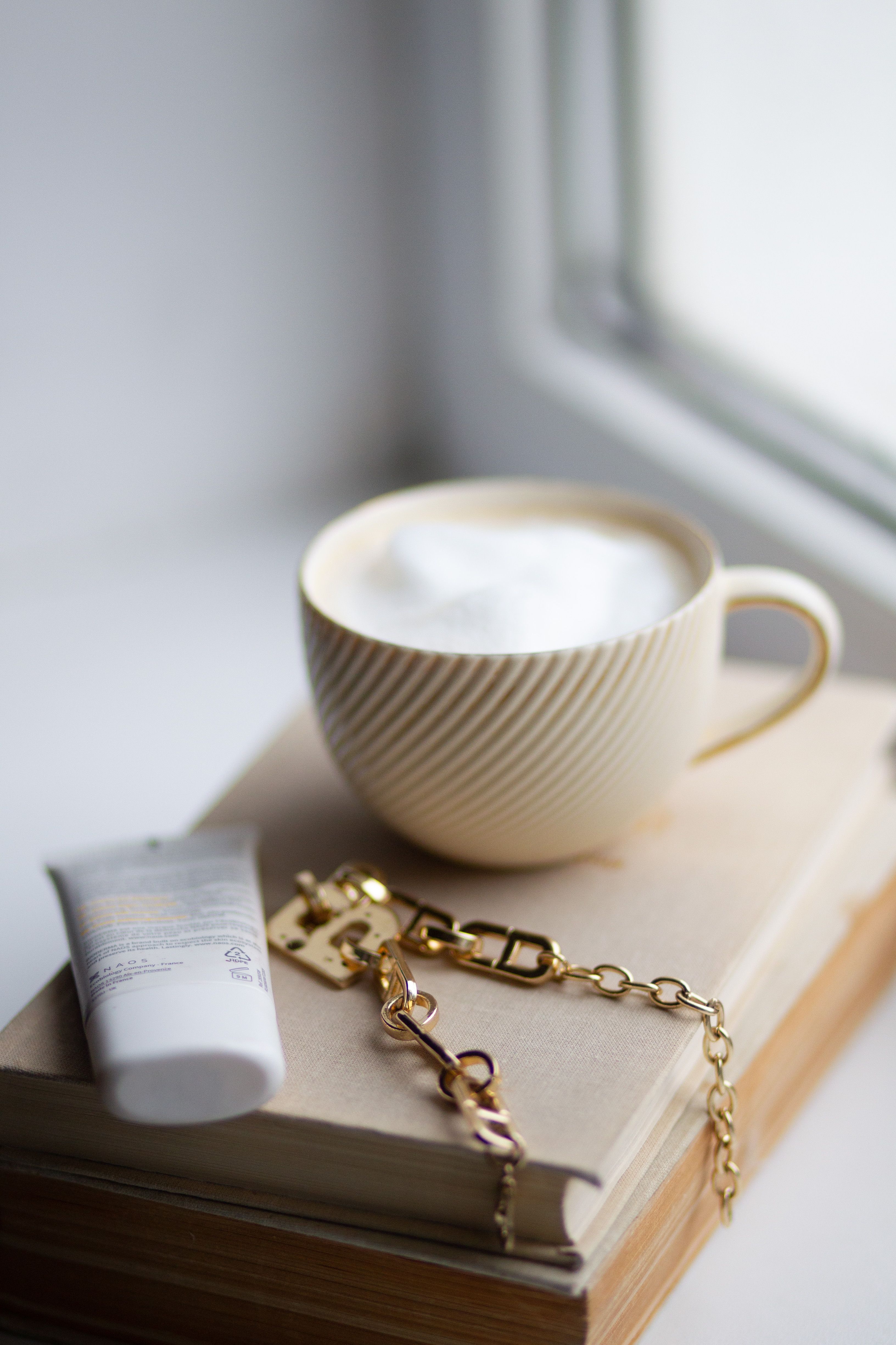 Books And Coffee Wallpaper Photos, Download The BEST Free Books And ...