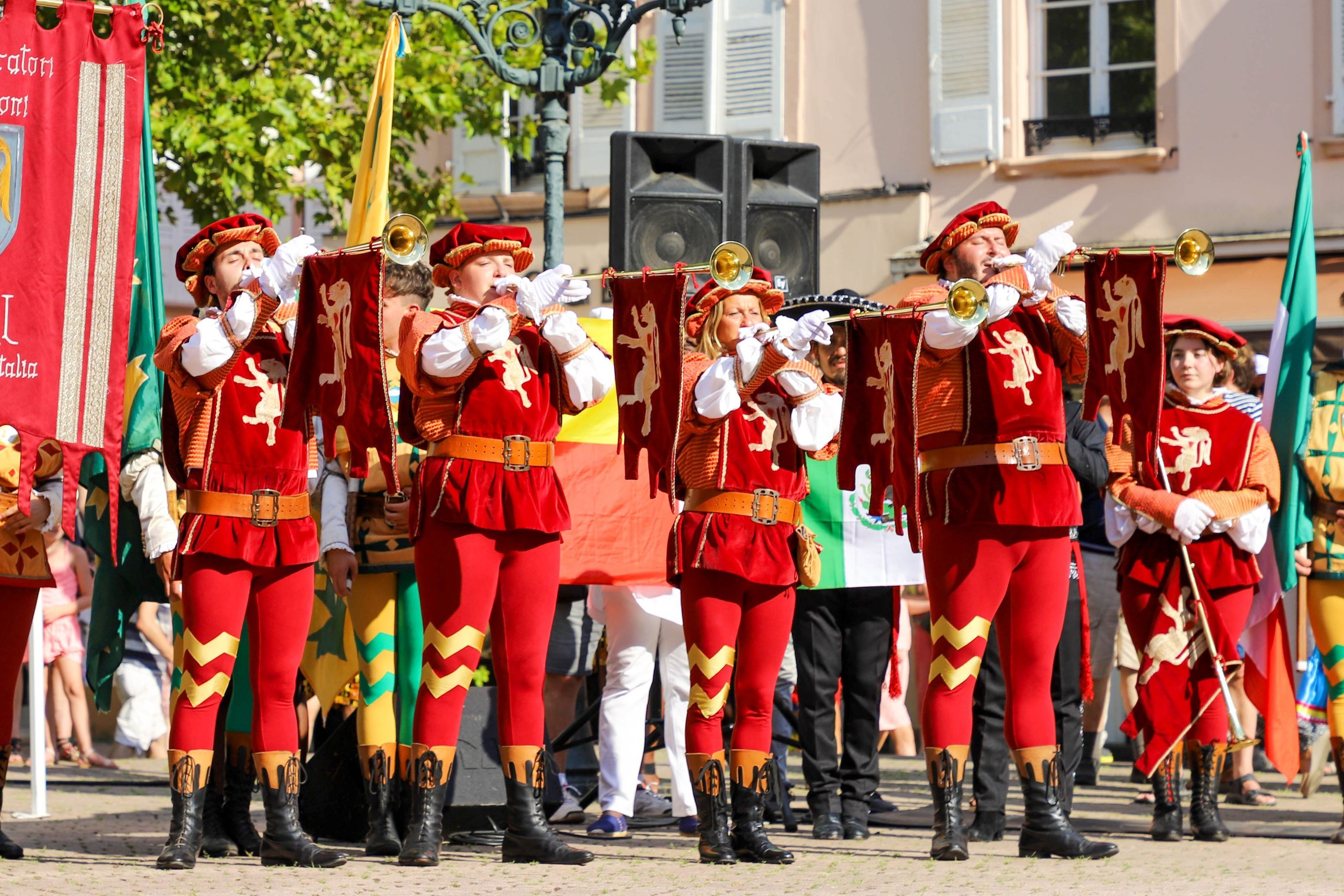 Medieval Trumpets Photos, Download The BEST Free Medieval Trumpets ...