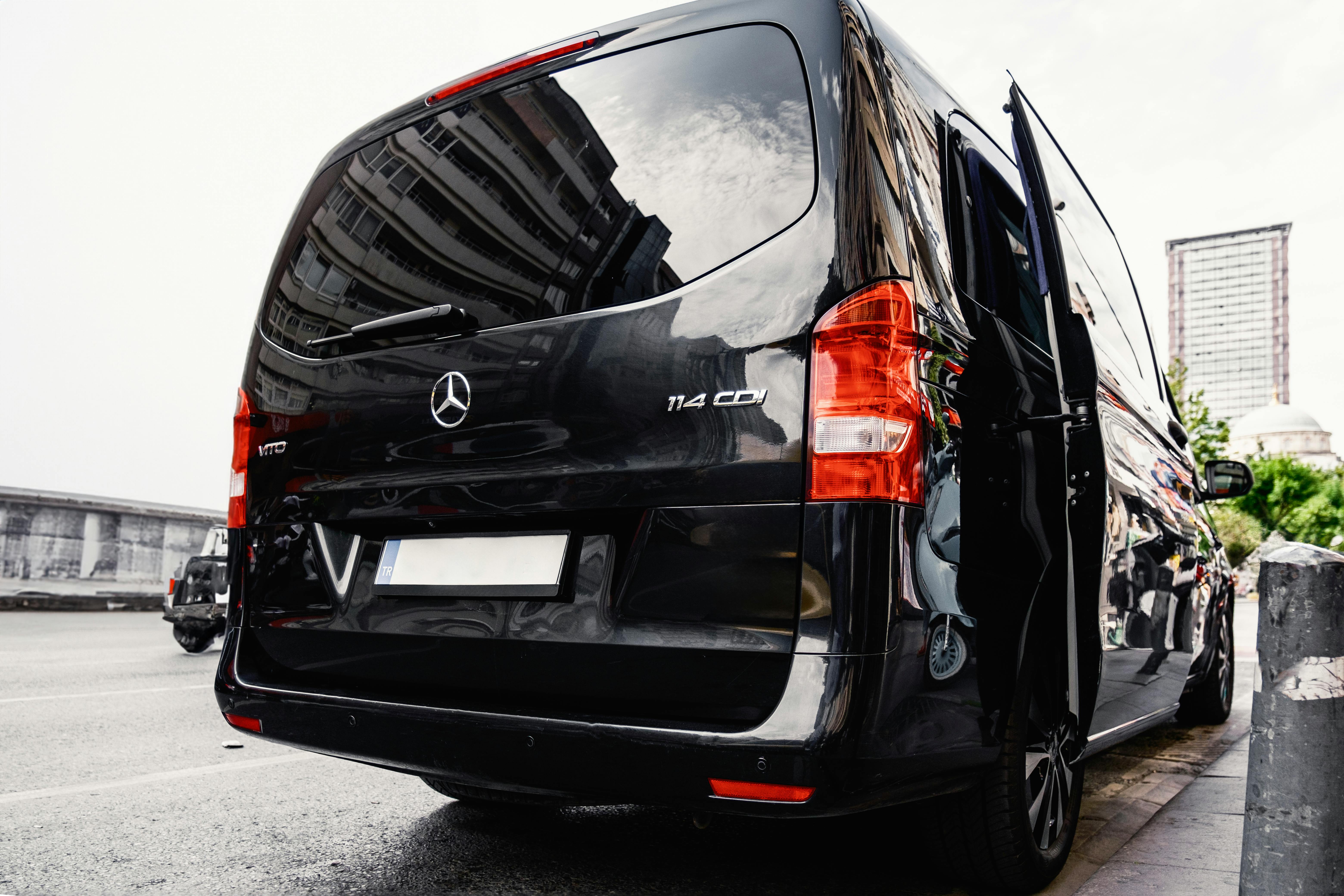 Black Mercedes-Benz Vito in Back View · Free Stock Photo