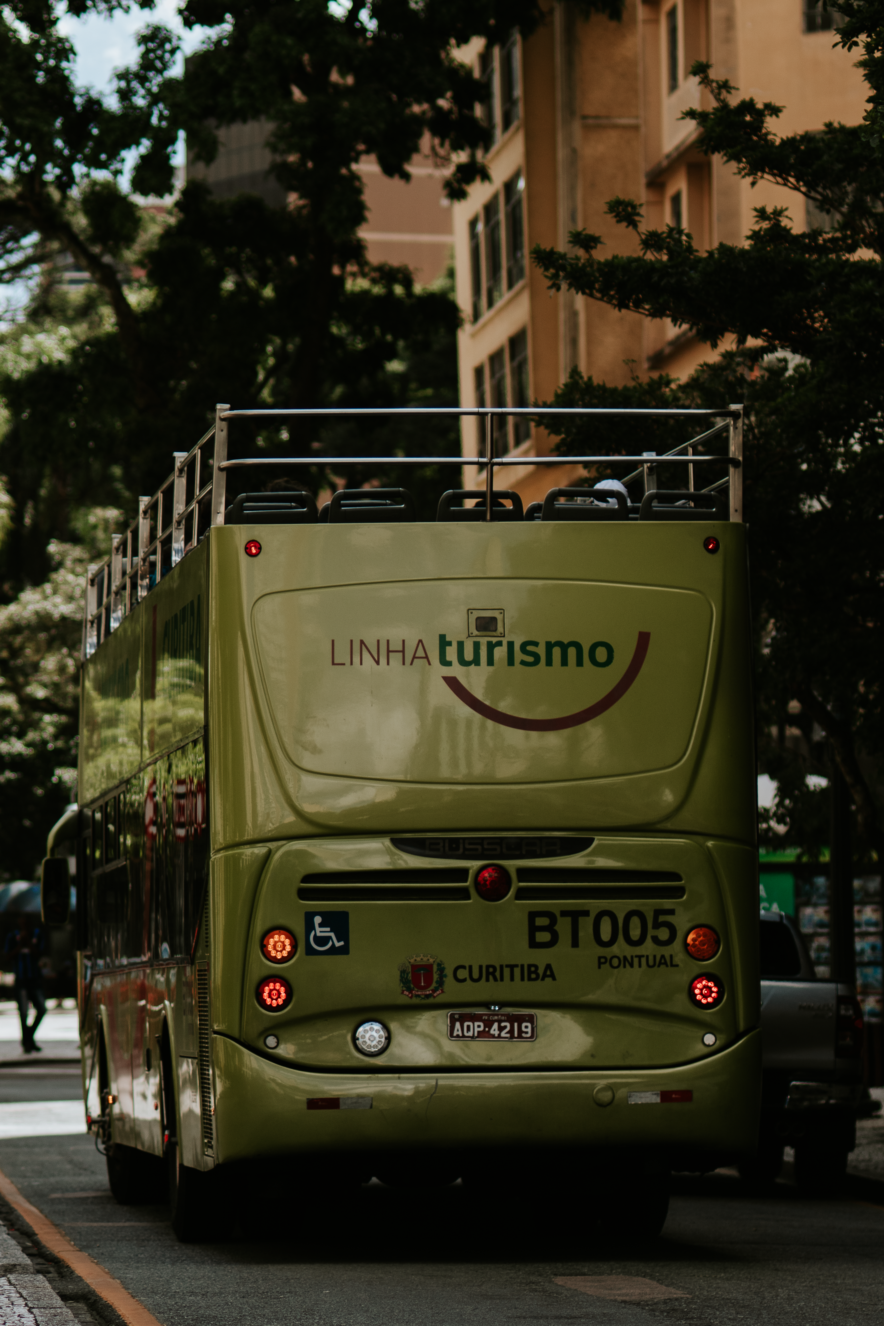 Green Tourist Bus in Curitiba · Free Stock Photo