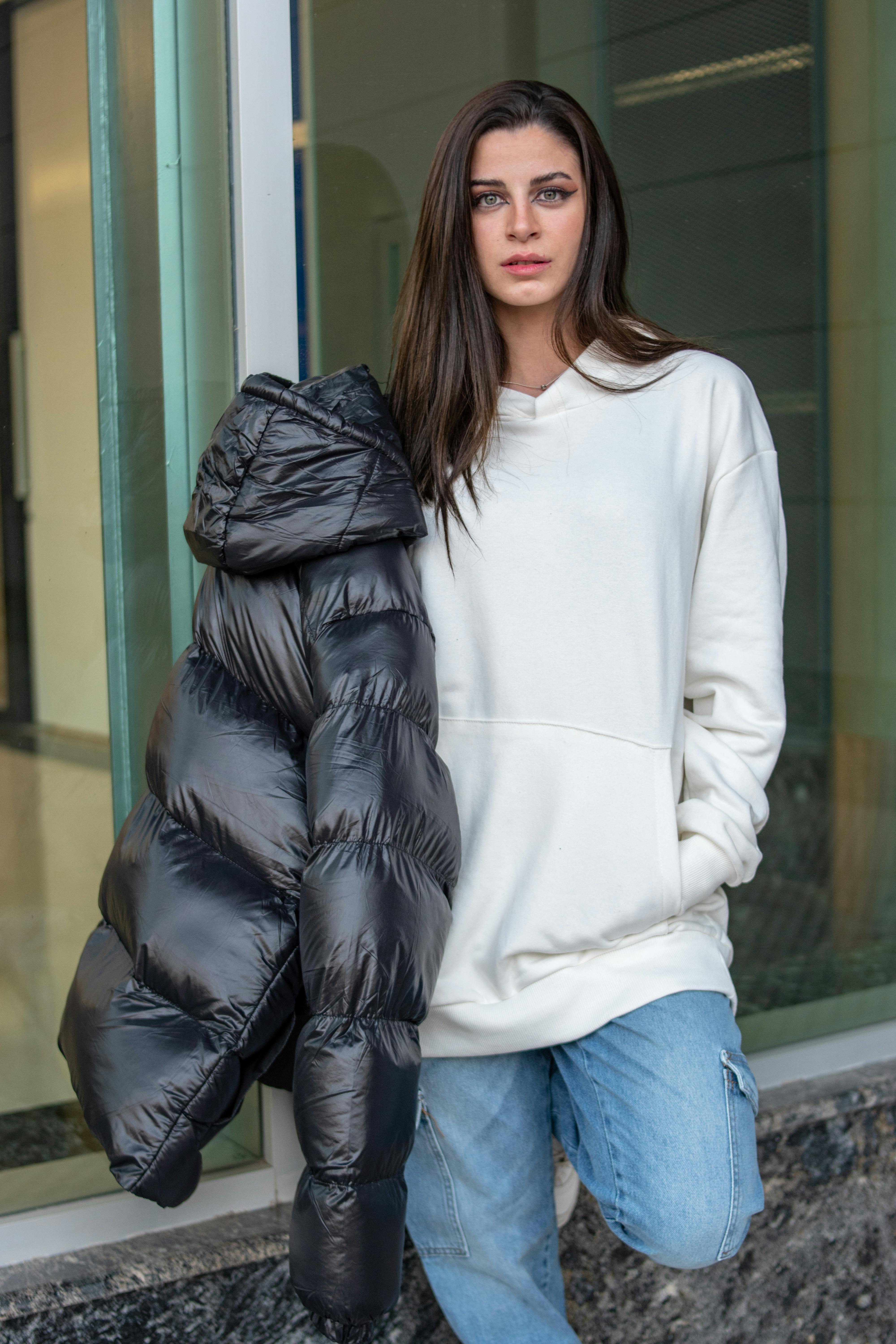 243.712+ Fotos y Imágenes de Modelo de ropa Gratis · Banco de Fotos Gratis