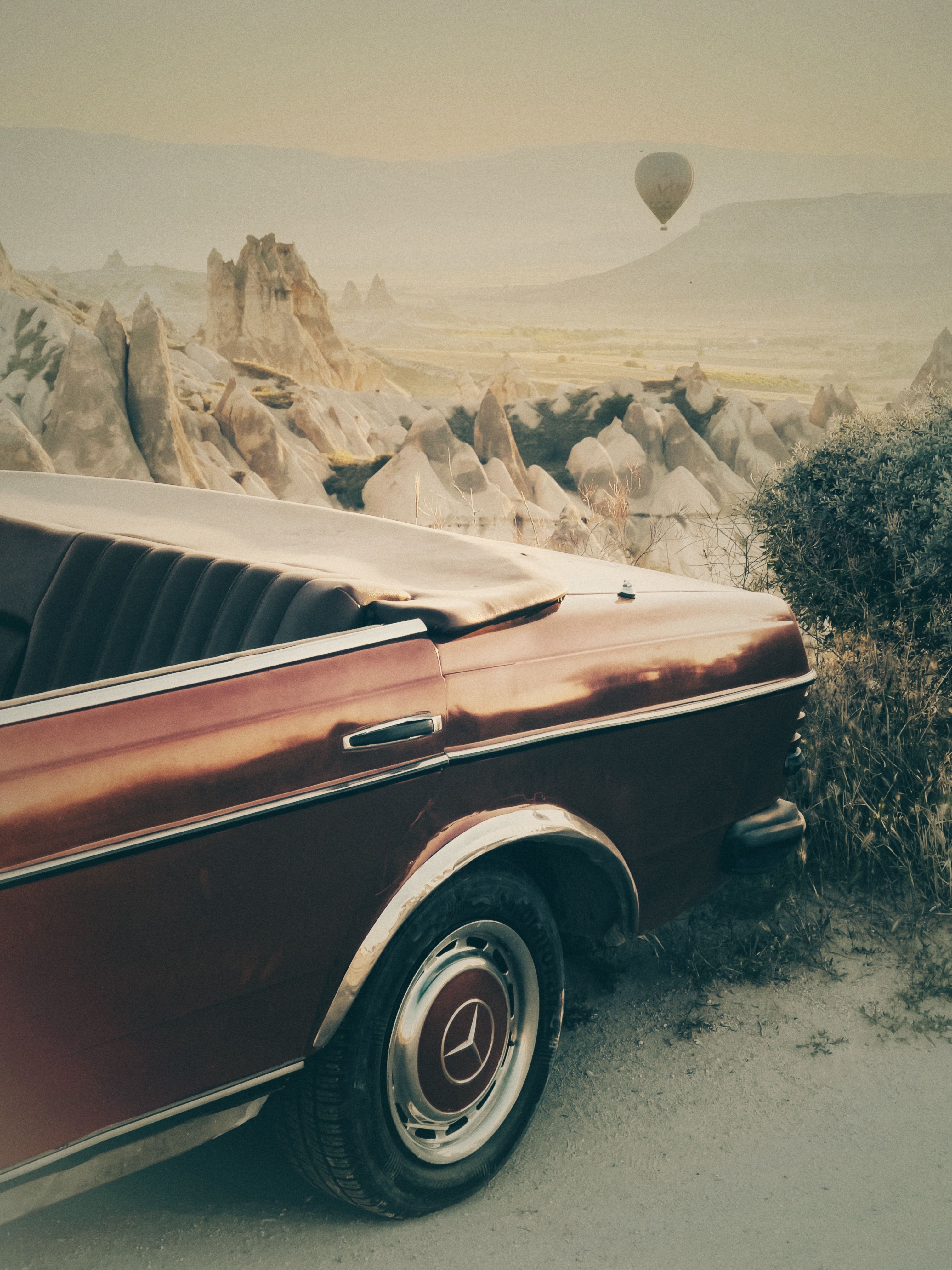 Car Over Cliff Photos, Download The BEST Free Car Over Cliff Stock ...