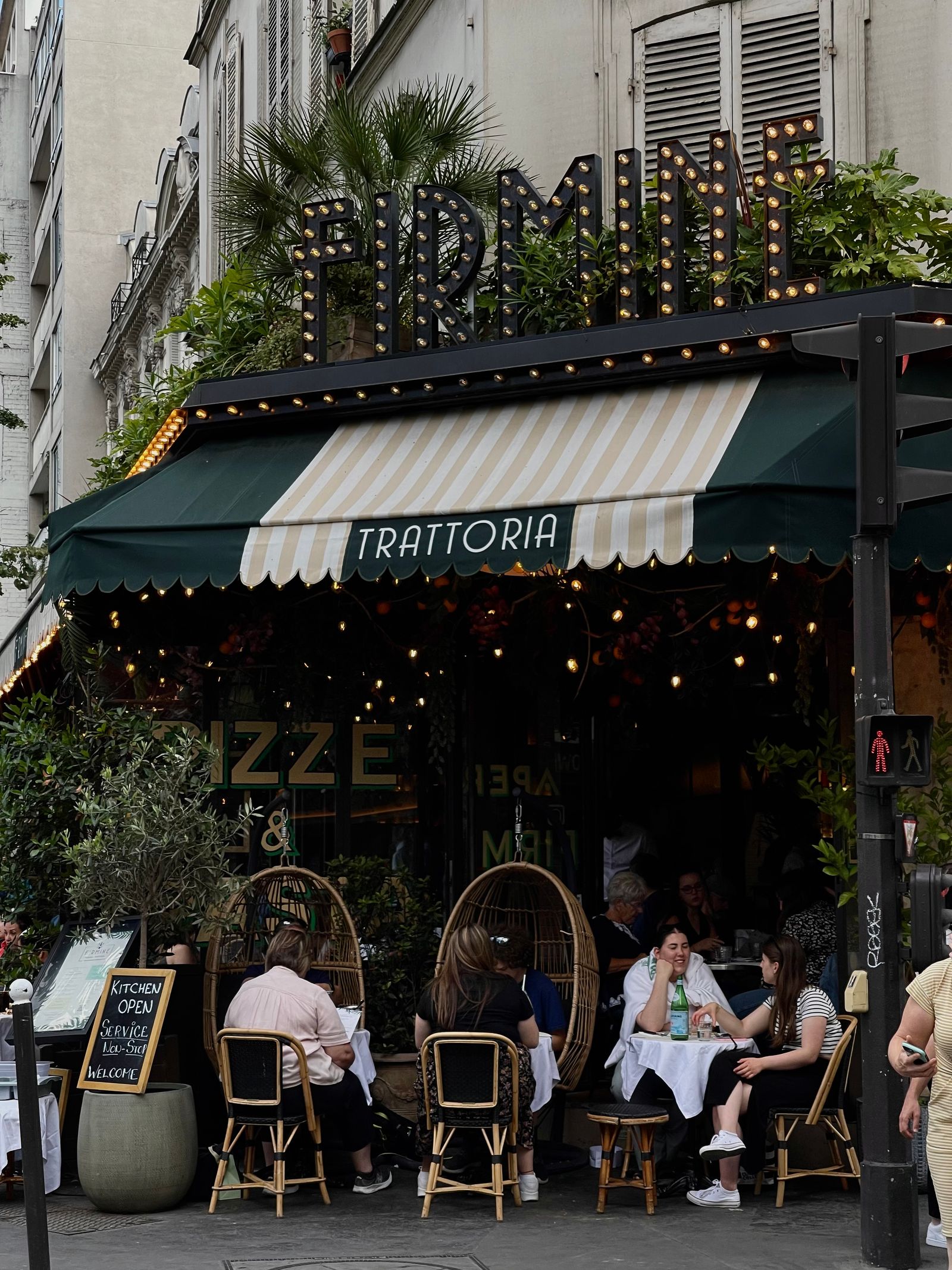 Pizzeria Photos, Download The BEST Free Pizzeria Stock Photos & HD Images