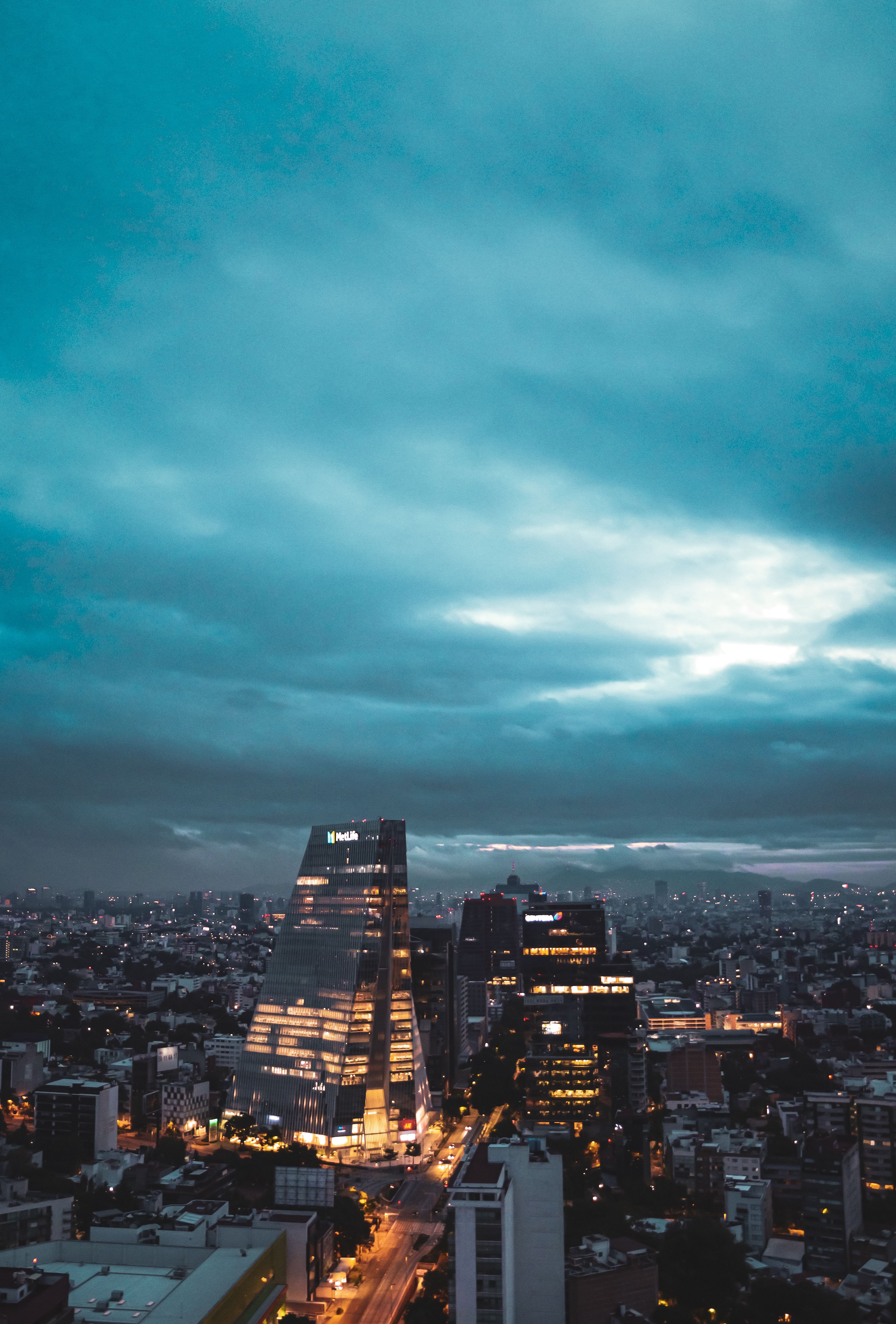 Skyscraper Photos With 300px Highet Photos, Download The BEST Free ...