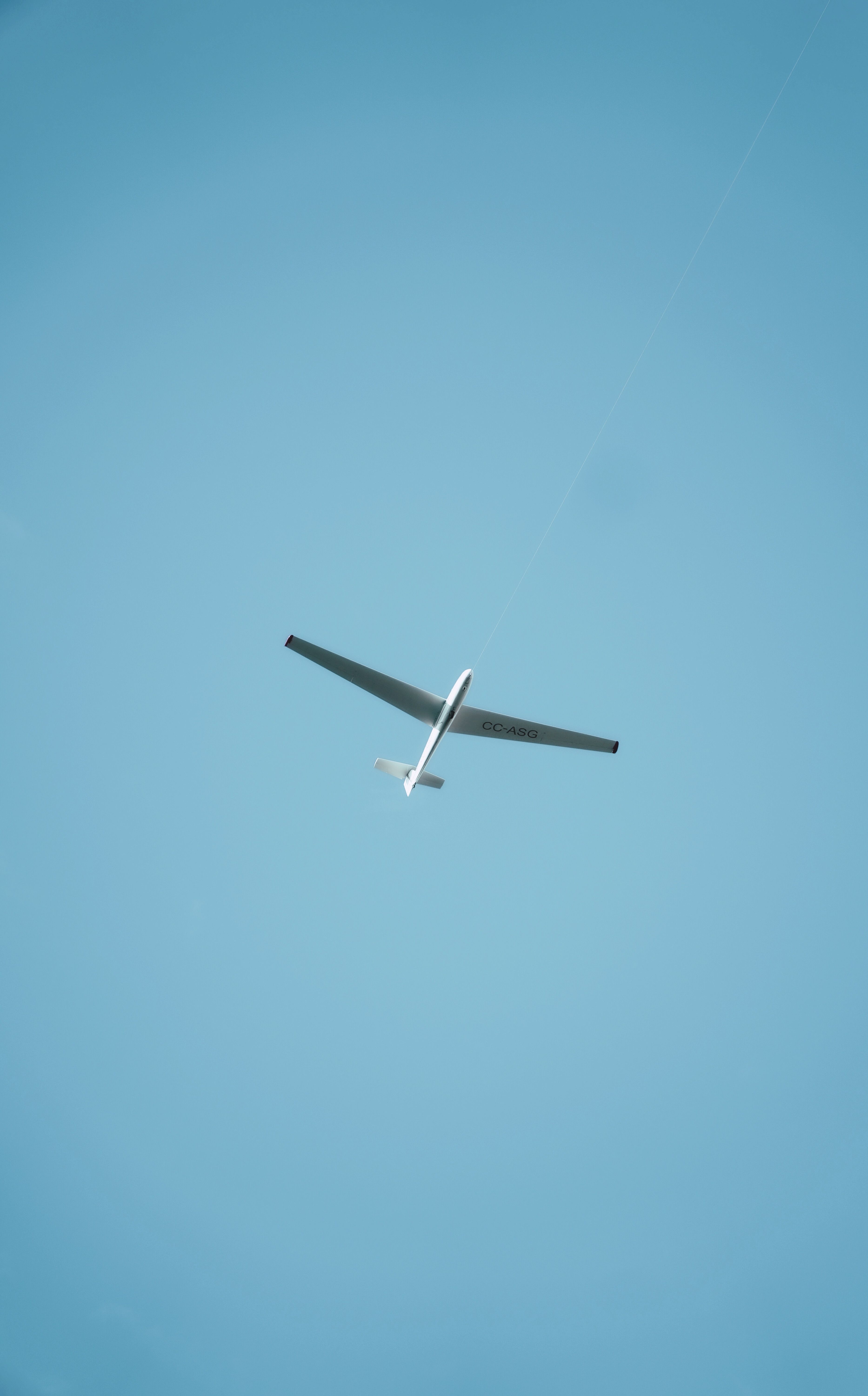 Glider in Clear Sky · Free Stock Photo