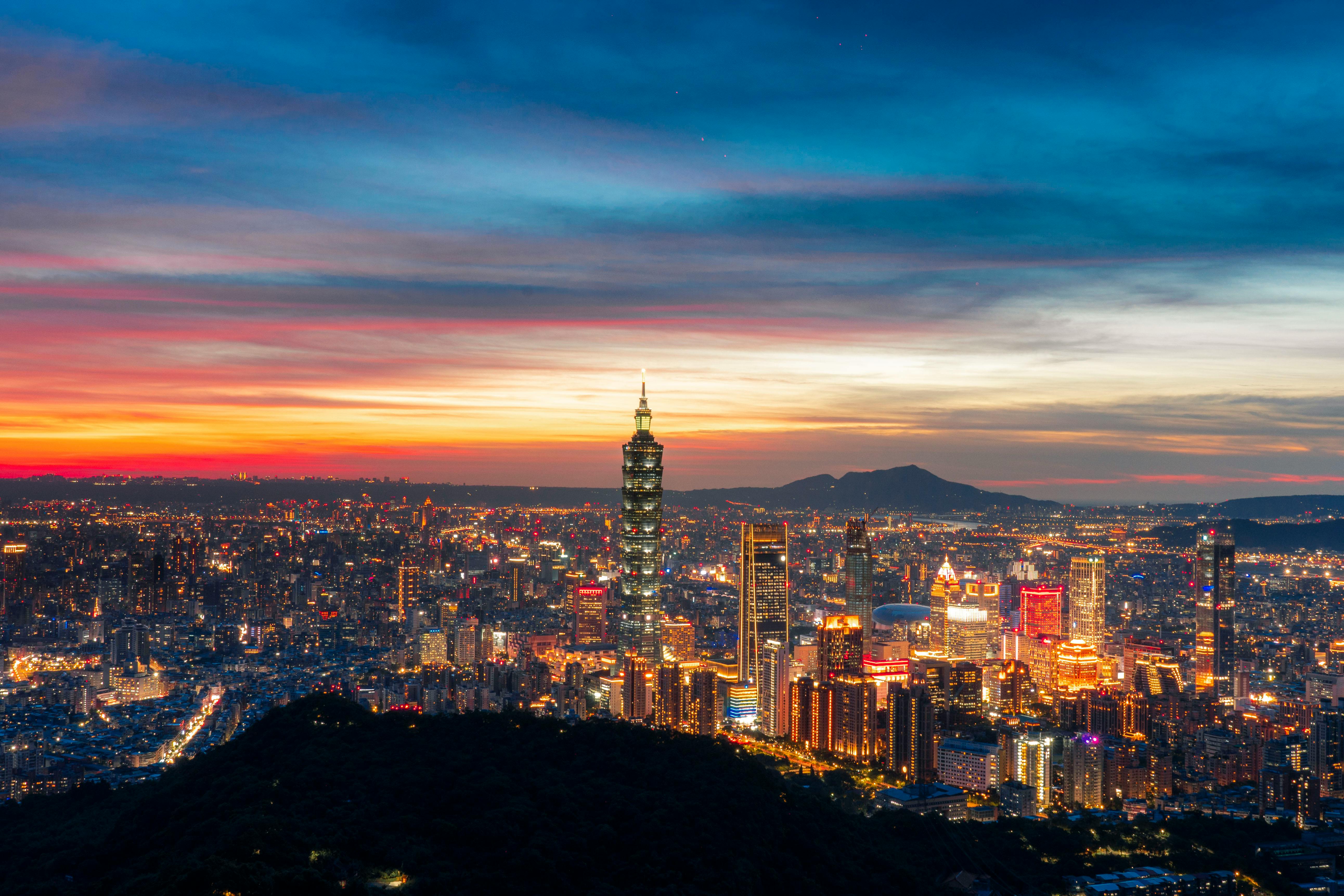 Taipei Cityscape at Sunset · Free Stock Photo