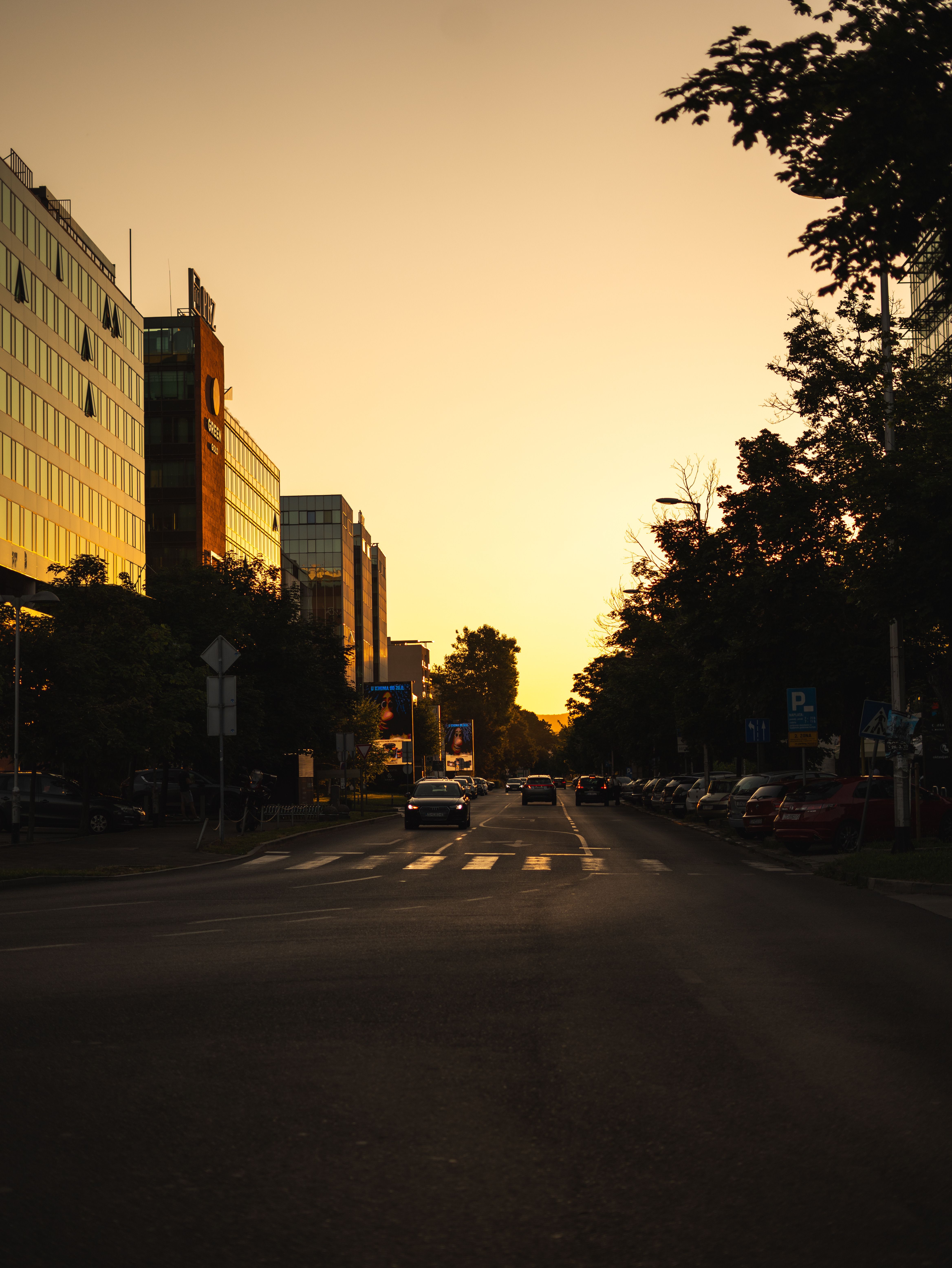 Street in Town at Sunset under Clear Sky · Free Stock Photo