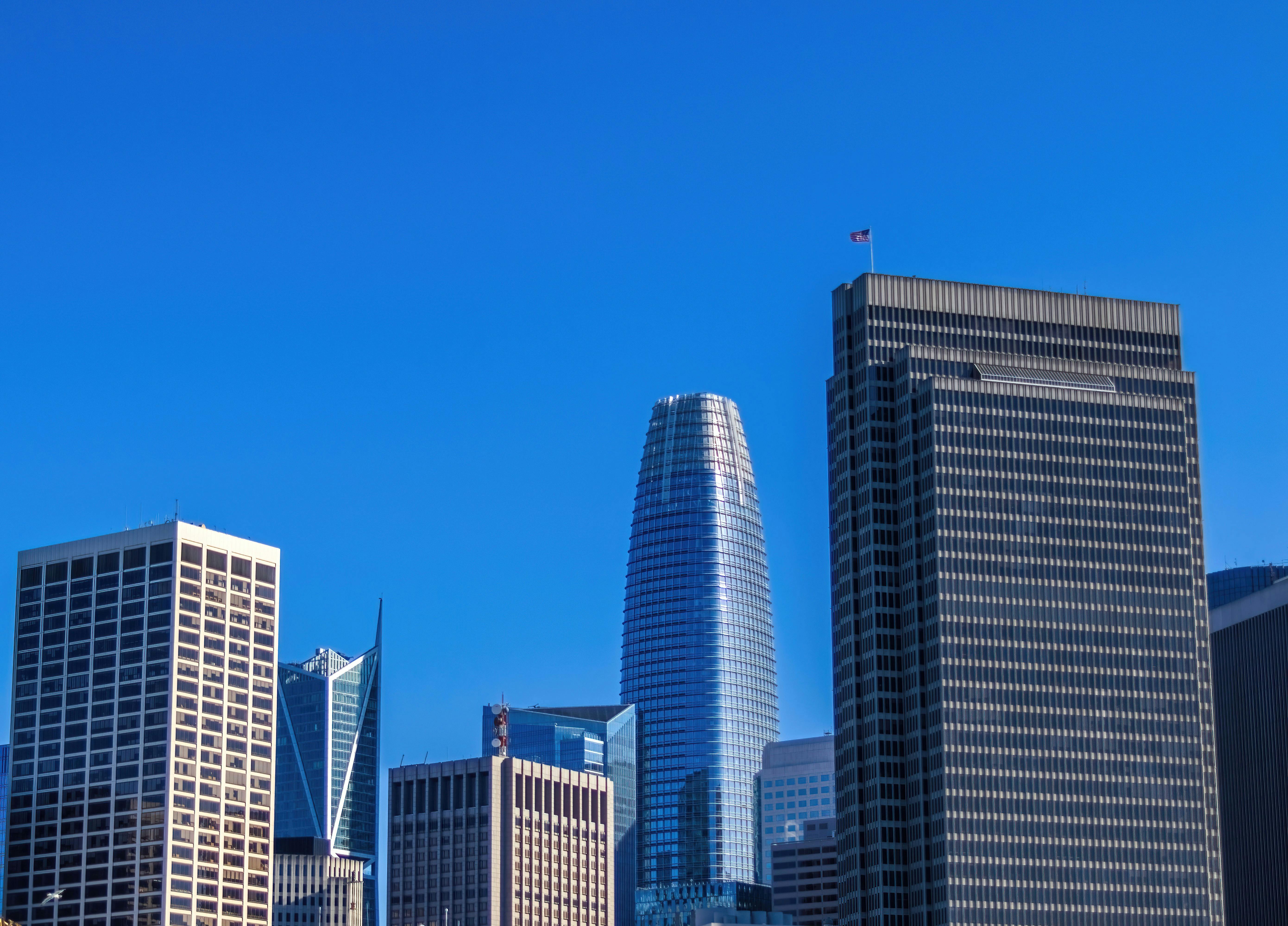 Road In Between Buildings · Free Stock Photo