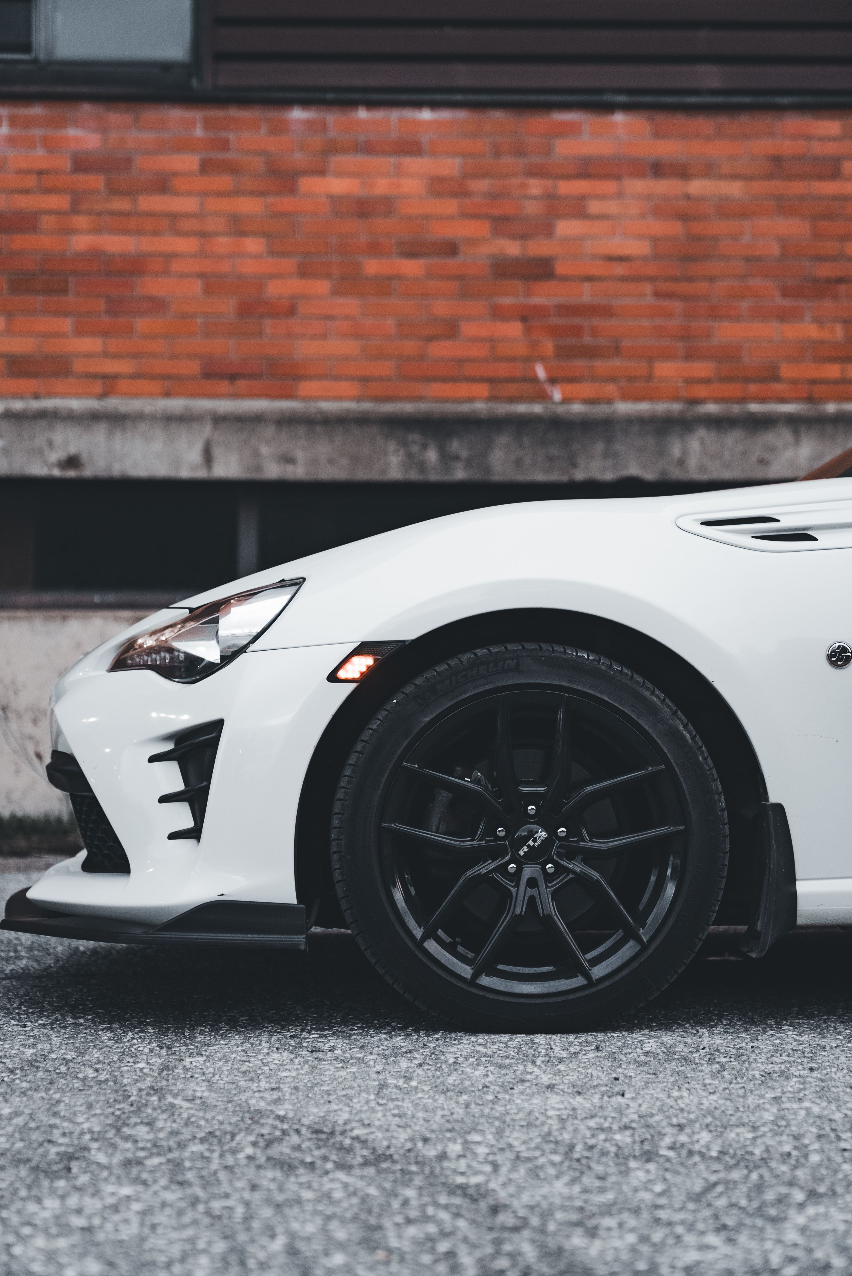 Violet Toyota GTR · Free Stock Photo
