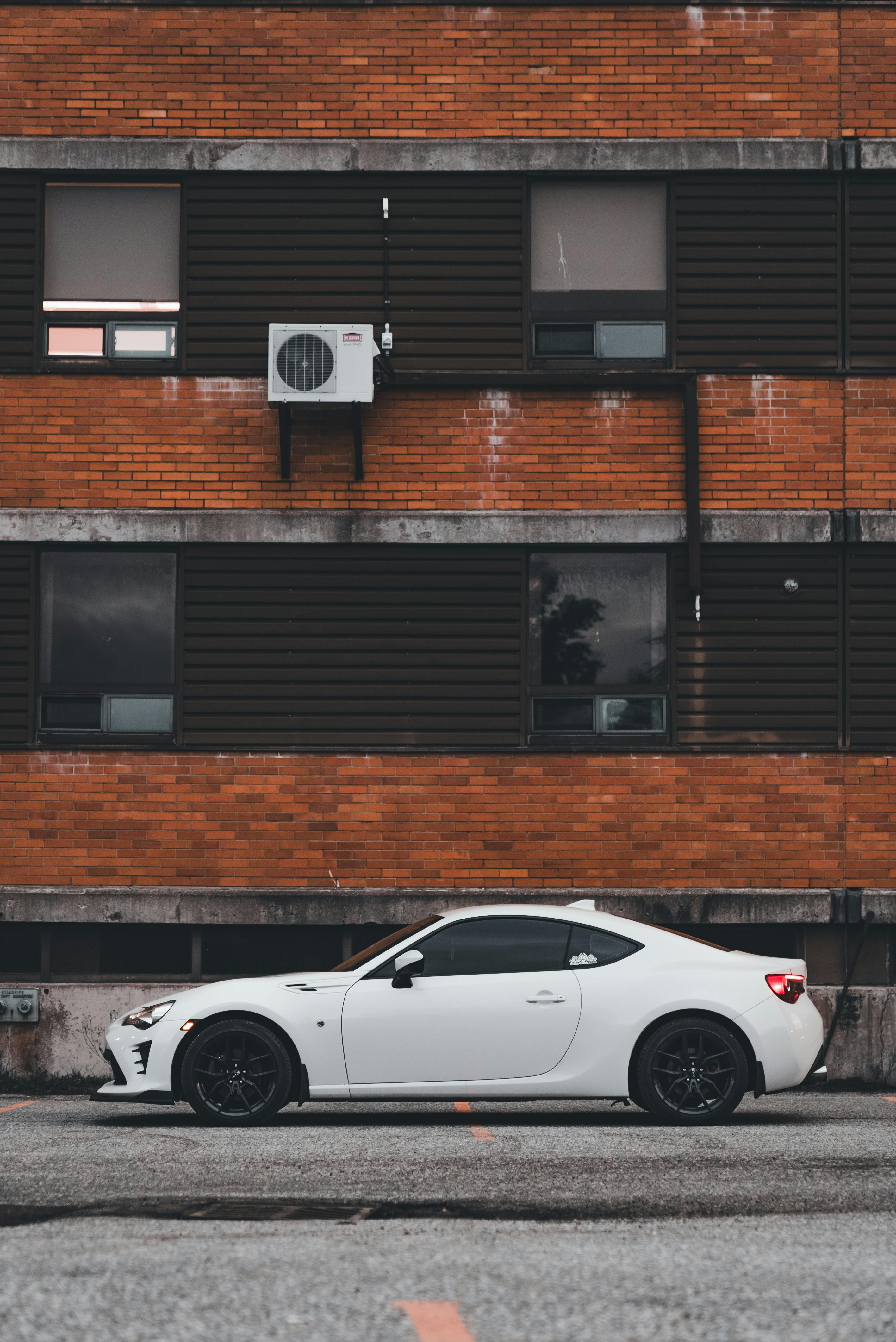 Toyota 86 Wallpaper White