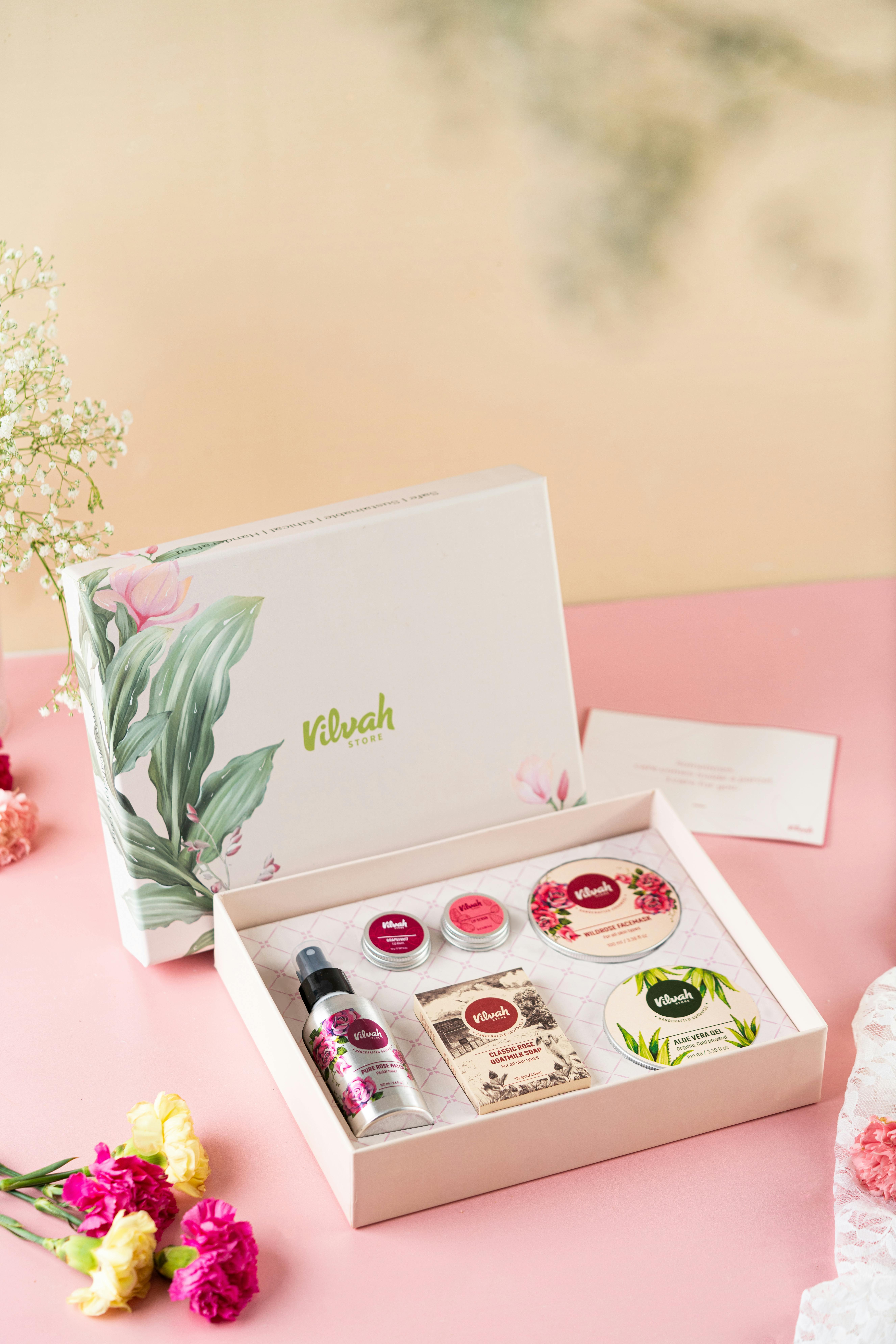 Box of Cosmetics · Free Stock Photo