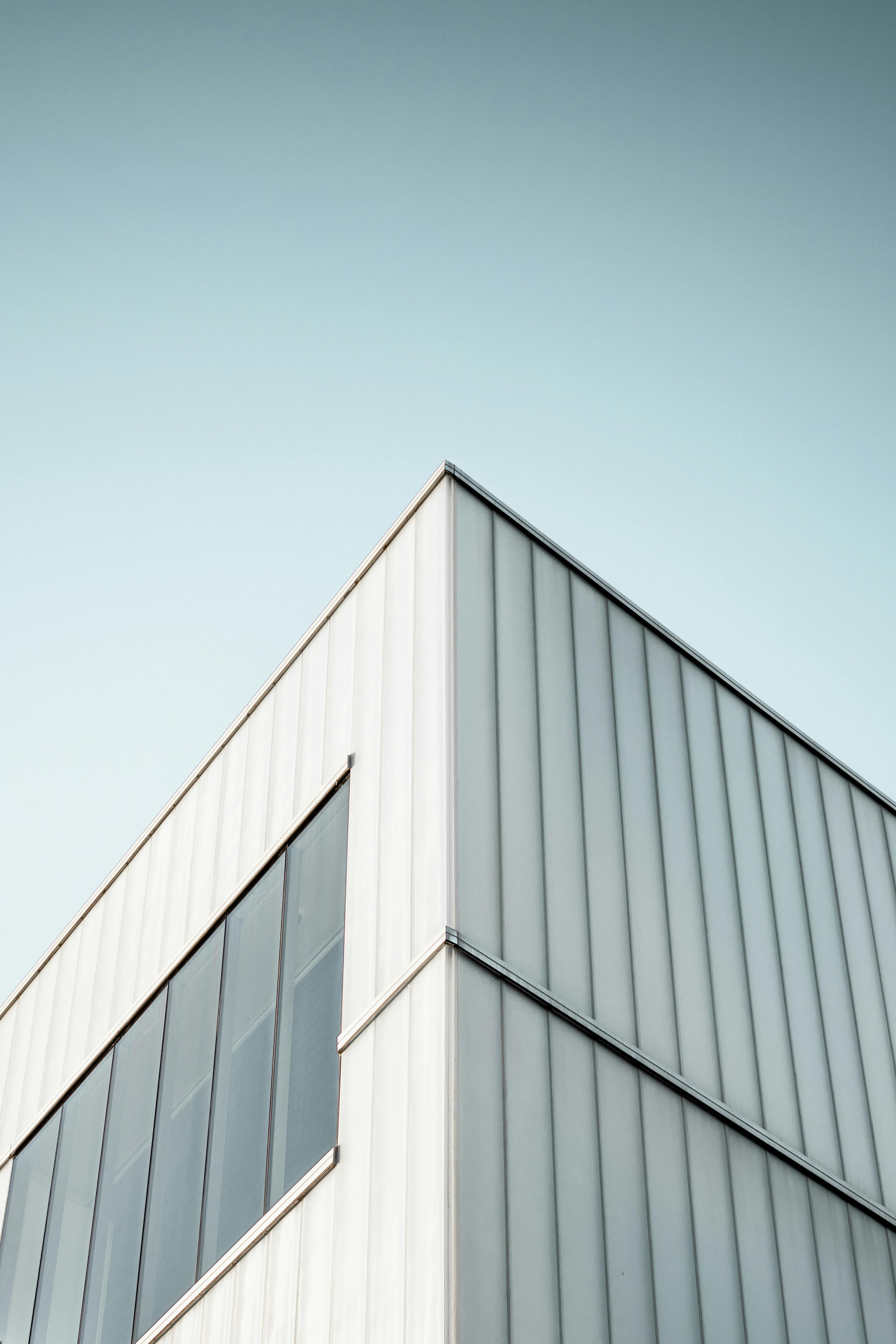 Large Modern Building · Free Stock Photo