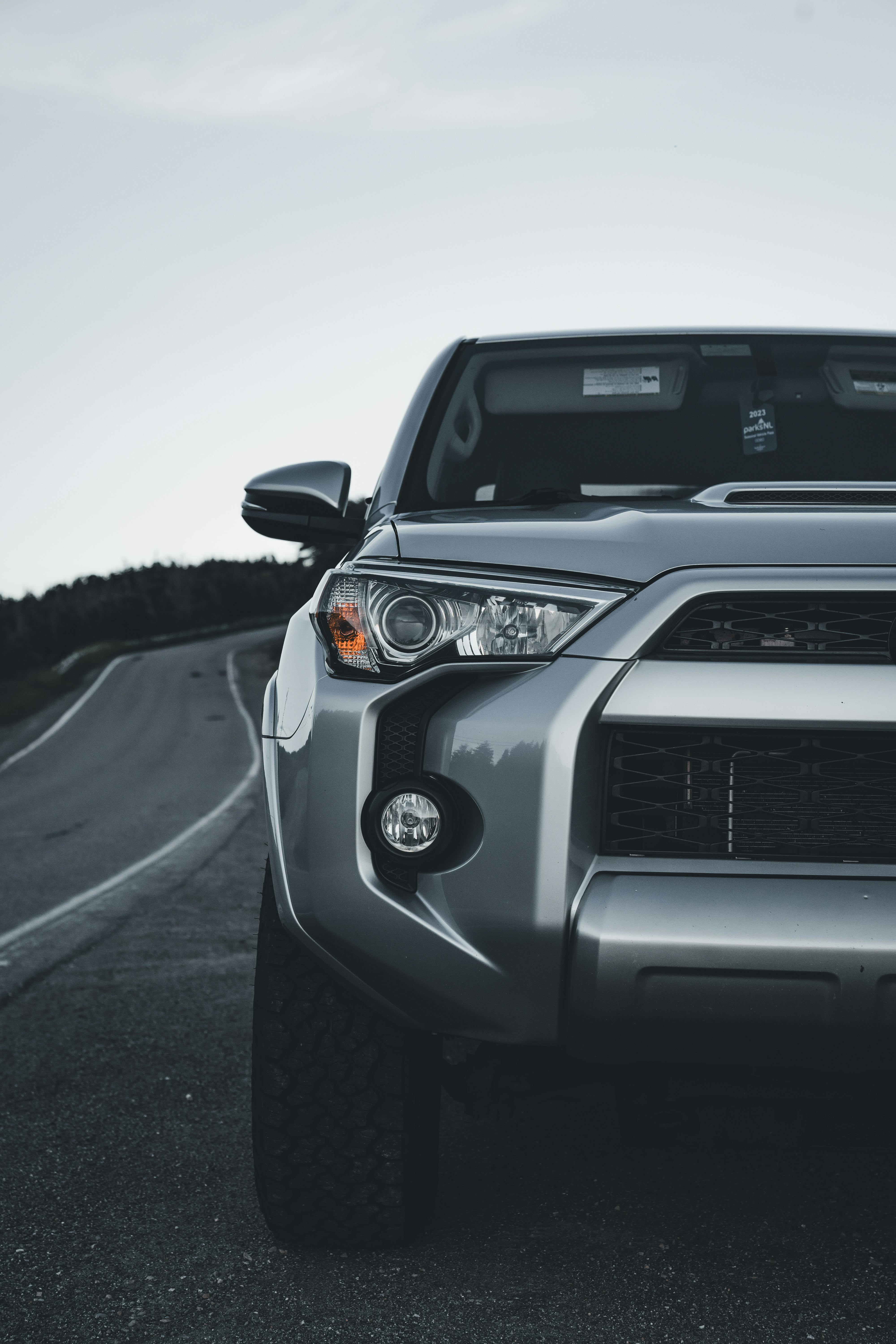 Silver Toyota 4Runner · Free Stock Photo