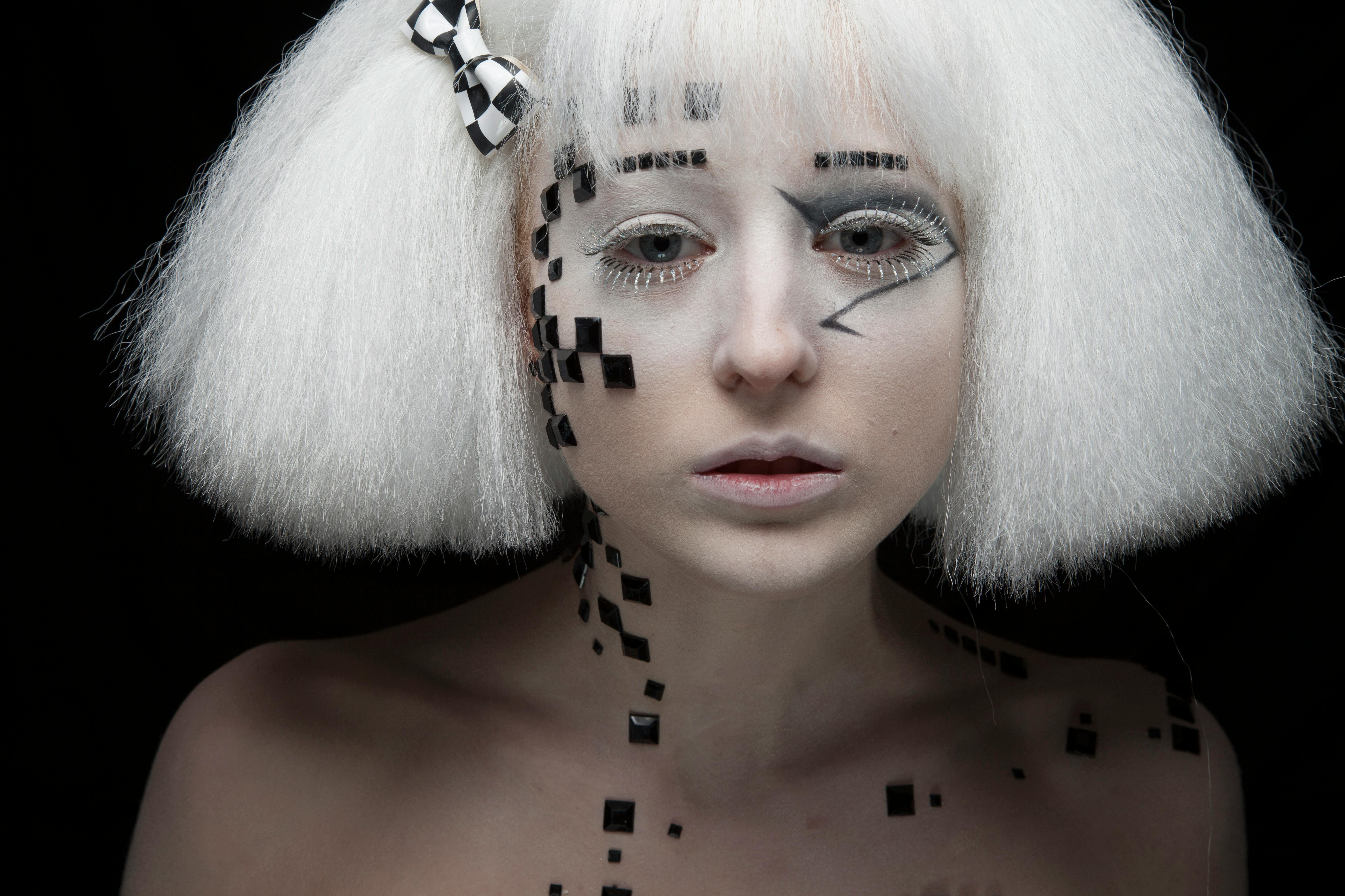 Gray Face Makeup | Saubhaya Makeup