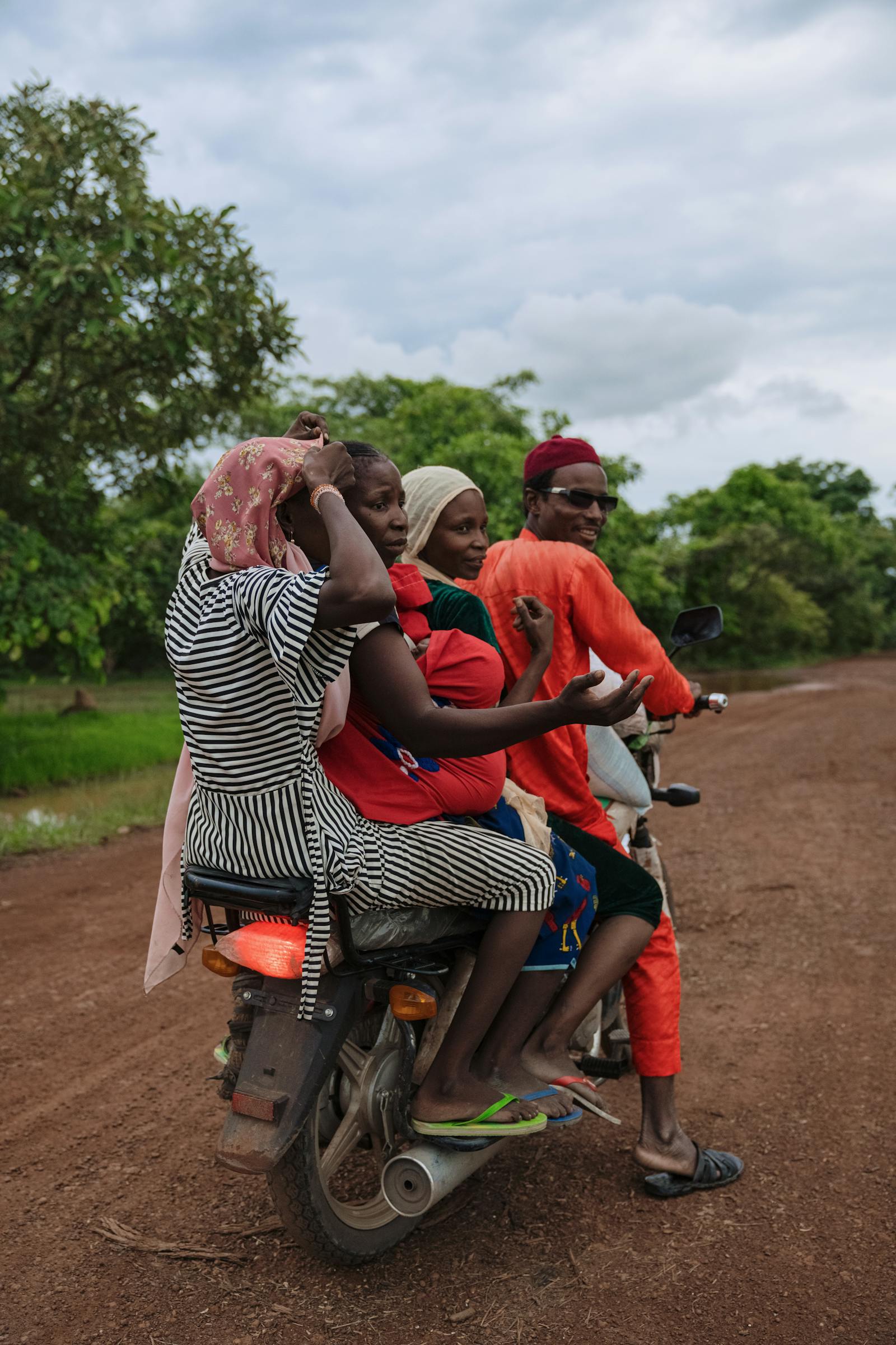 2 Friends Riding On Motorbikes Photos, Download The BEST Free 2 Friends ...