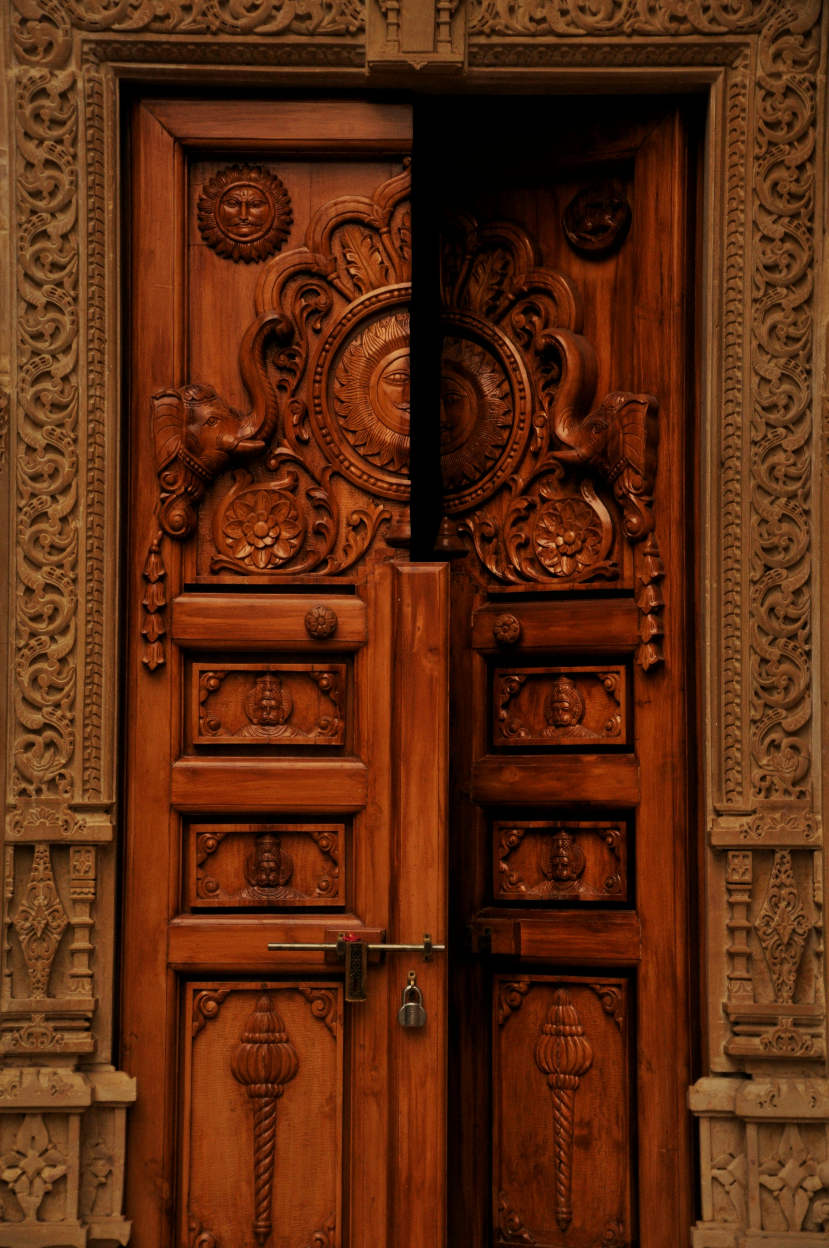 Wooden Doors to Hindu Temple · Free Stock Photo