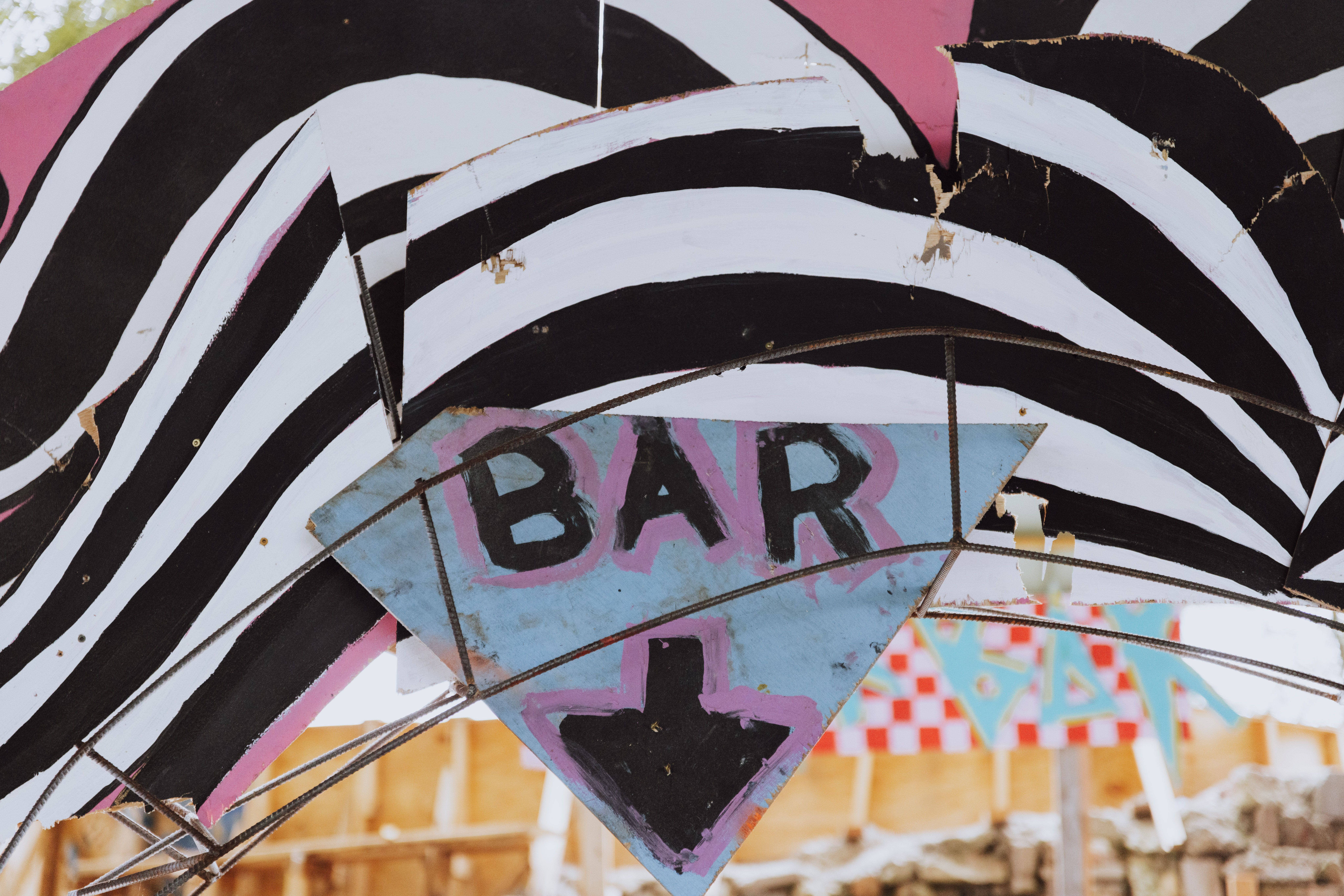 Illustrated Bar Fight Photos, Download The BEST Free Illustrated Bar ...