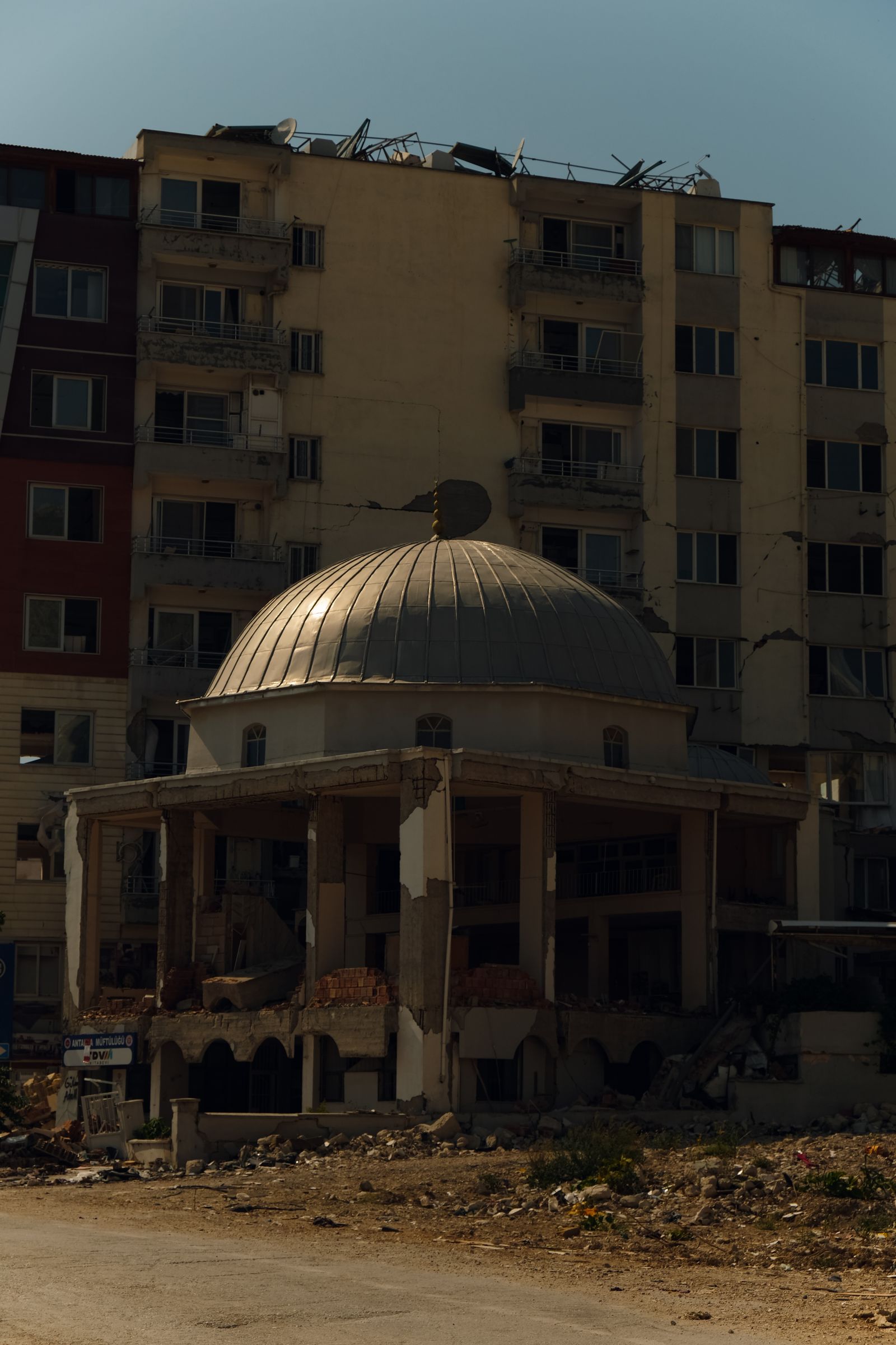 Earthquake Damage Photos, Download The BEST Free Earthquake Damage ...