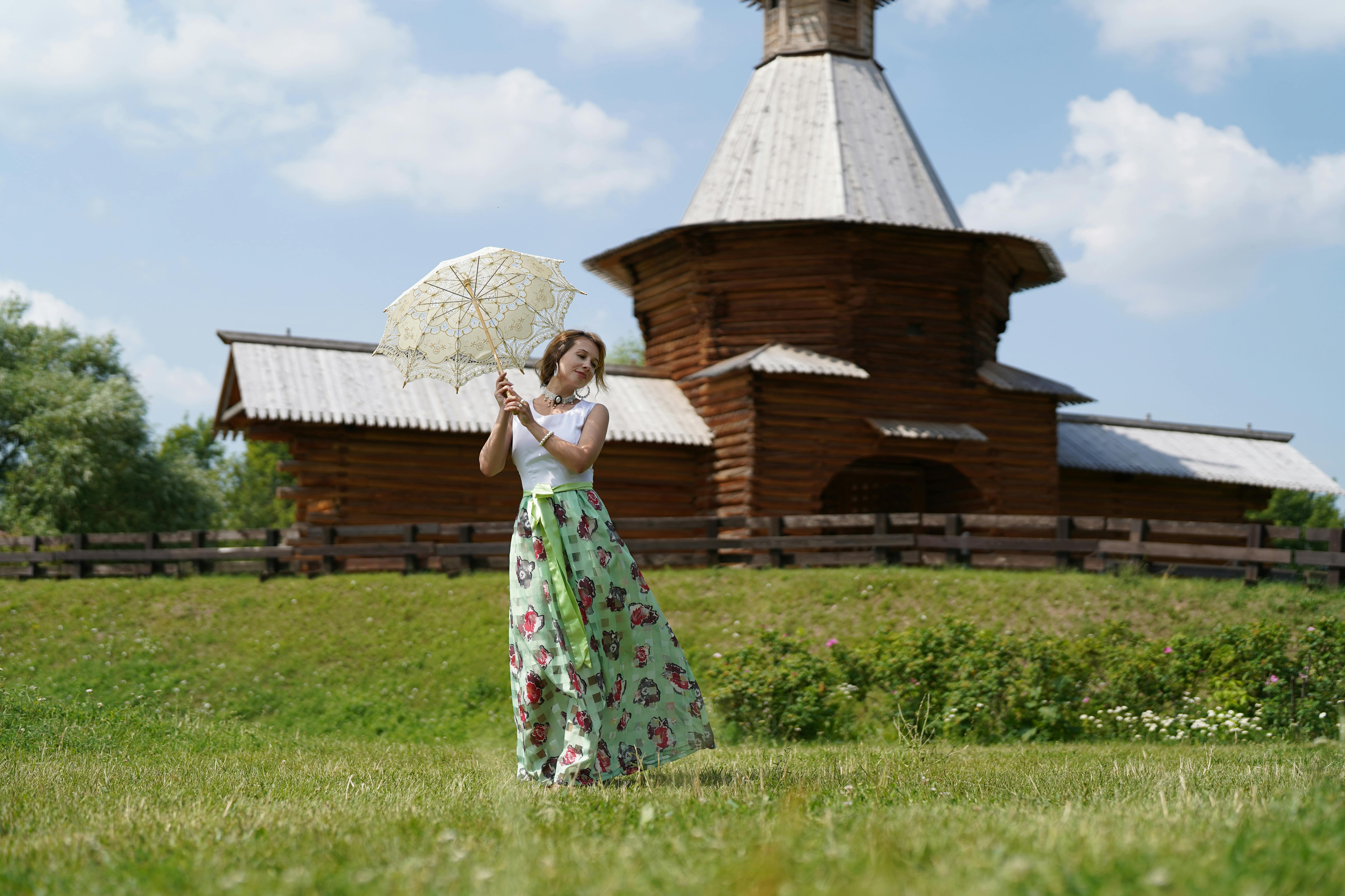 Hut Model Photos, Download The BEST Free Hut Model Stock Photos & HD Images