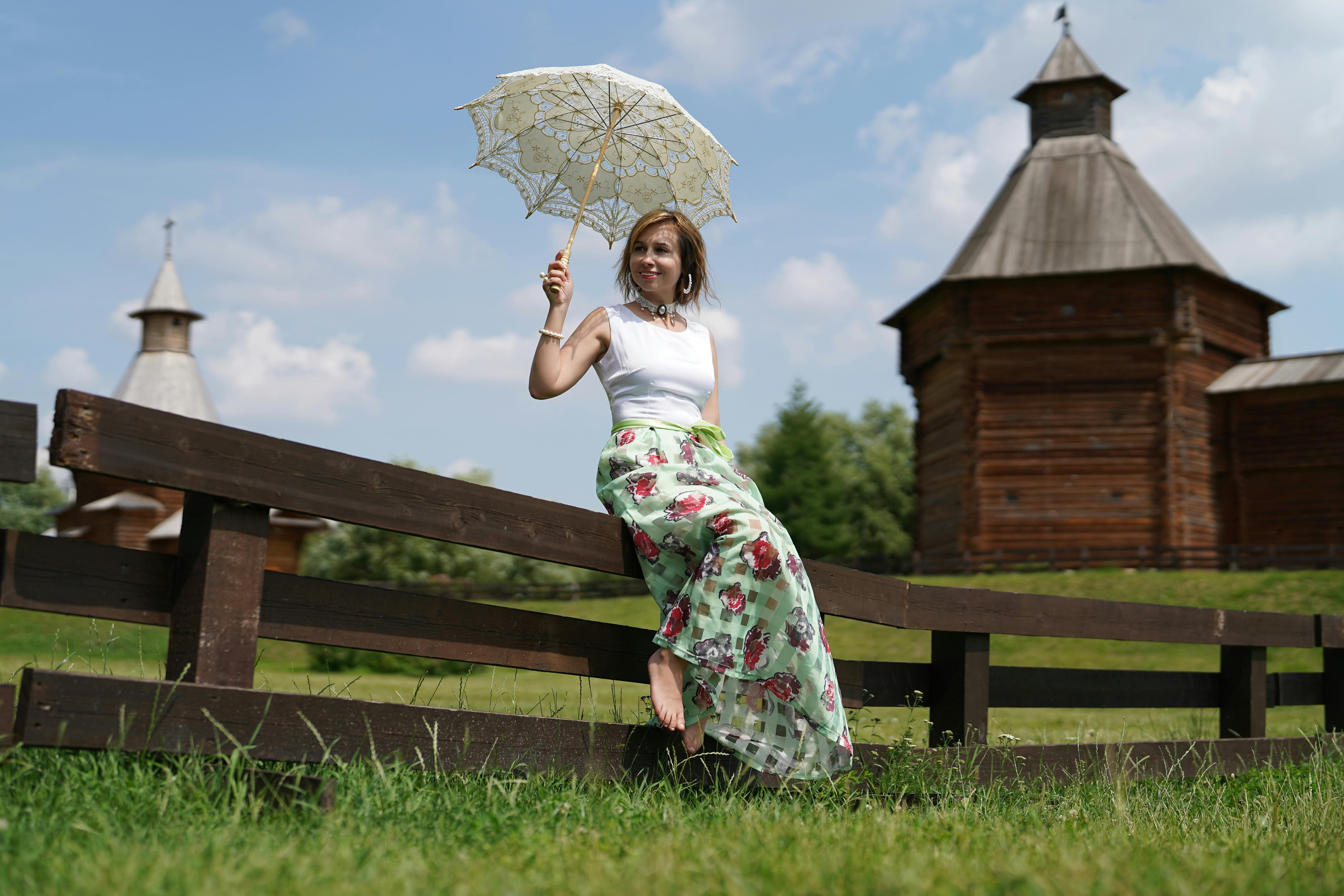 Hut Model Photos, Download The BEST Free Hut Model Stock Photos & HD Images