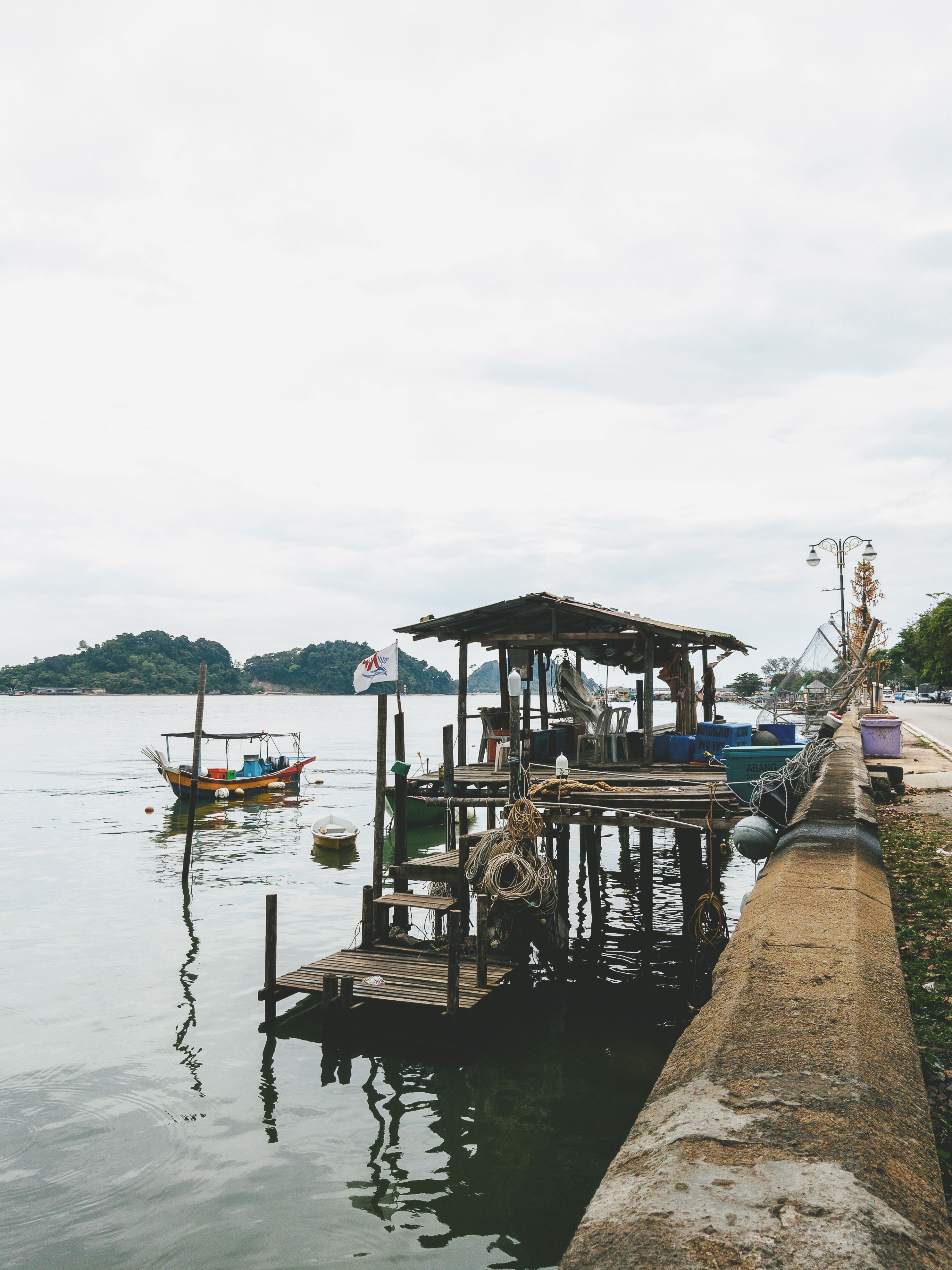 Pier with Shed in Village · Free Stock Photo